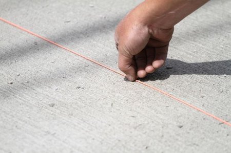 Terms of the Trade: What Is a Chalk Line? | DoItYourself.com