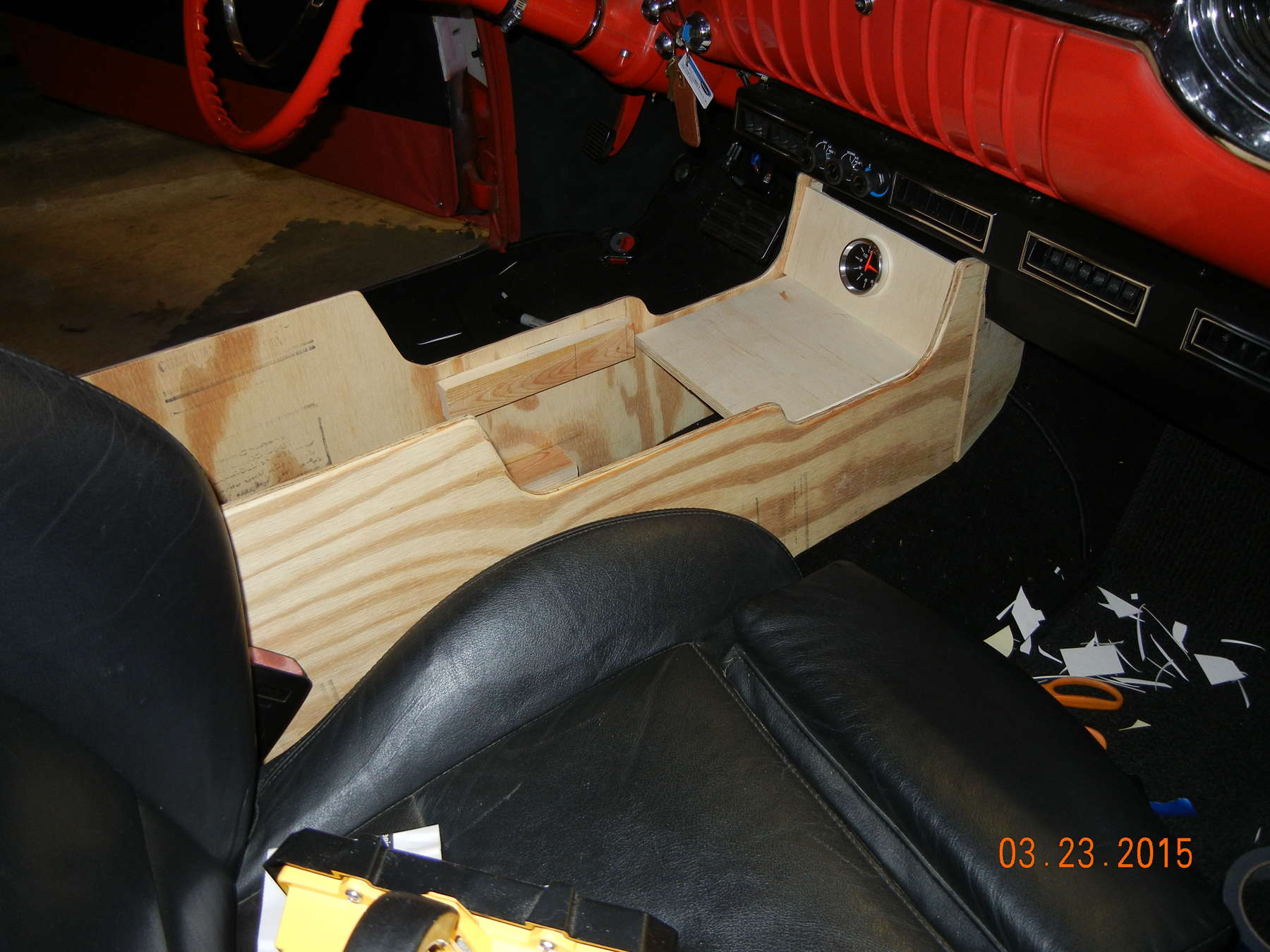 56 Olds center console - ClassicOldsmobile.com