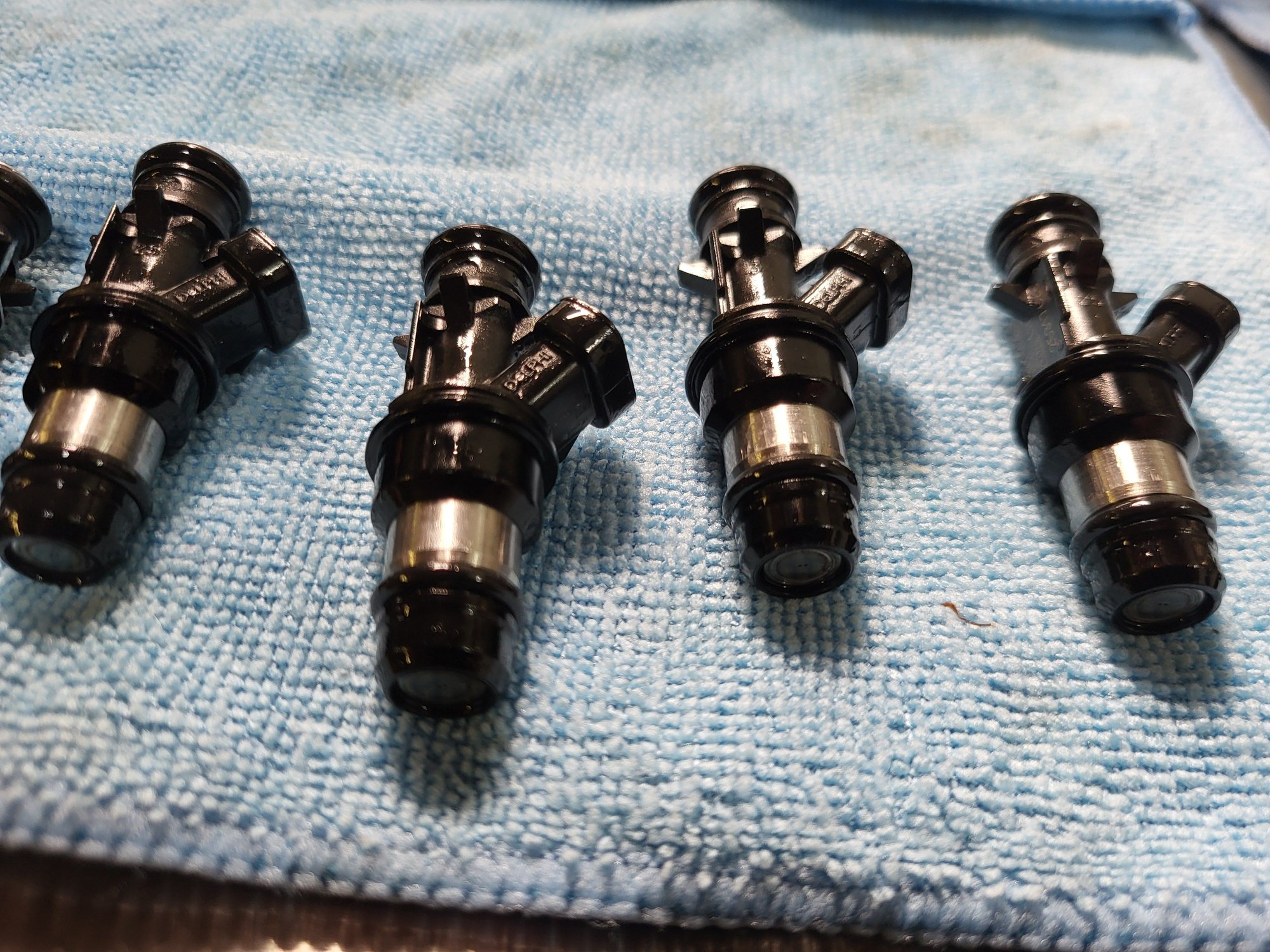 LS truck fuel injectors 99-06 silverado sierra yukon tahoe cleaned ...