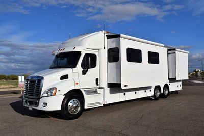 2019 Renegade Classic 38CSB for Sale in Chandler AZ & Fontana CA, AZ ...