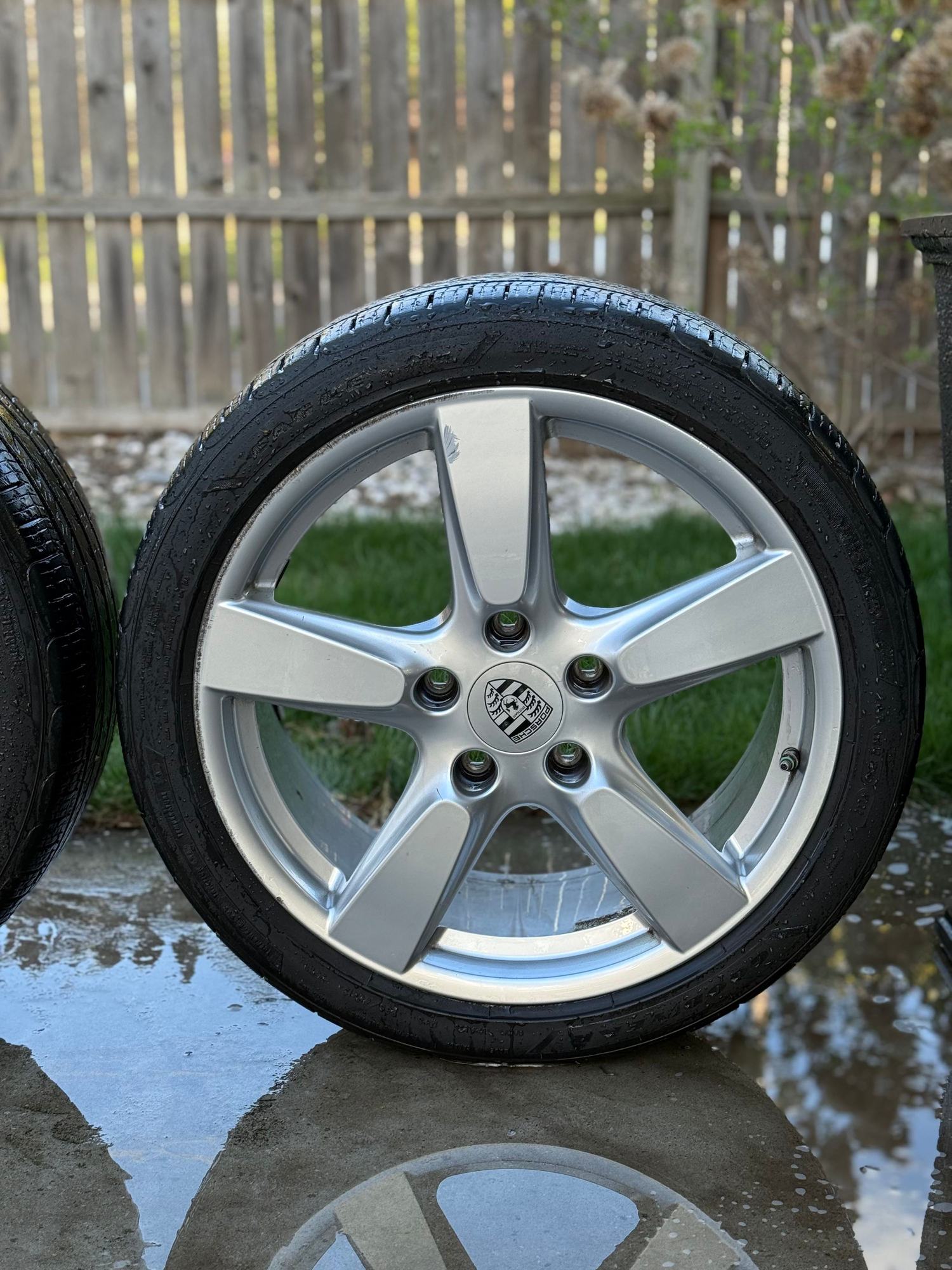Porsche OEM Factory 19” Cayman S 981 Boxster front wheels - Rennlist ...