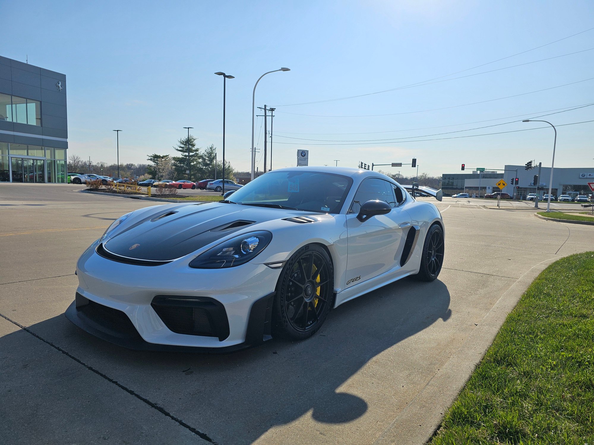 New Track Spec Fitment for the GT4 / RS - Rennlist - Porsche Discussion ...
