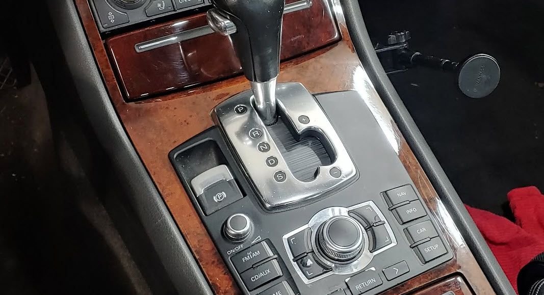 How to replace the shifter strip - Page 3 - AudiWorld Forums