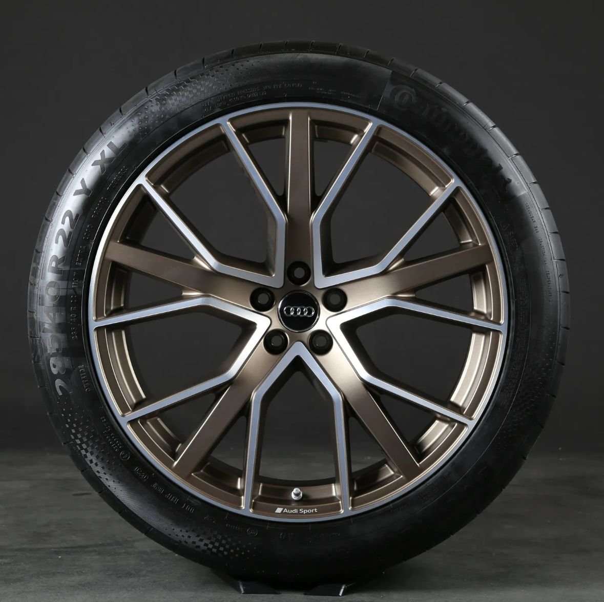 Size specs of RS Q8 22" wheels? - AudiWorld Forums