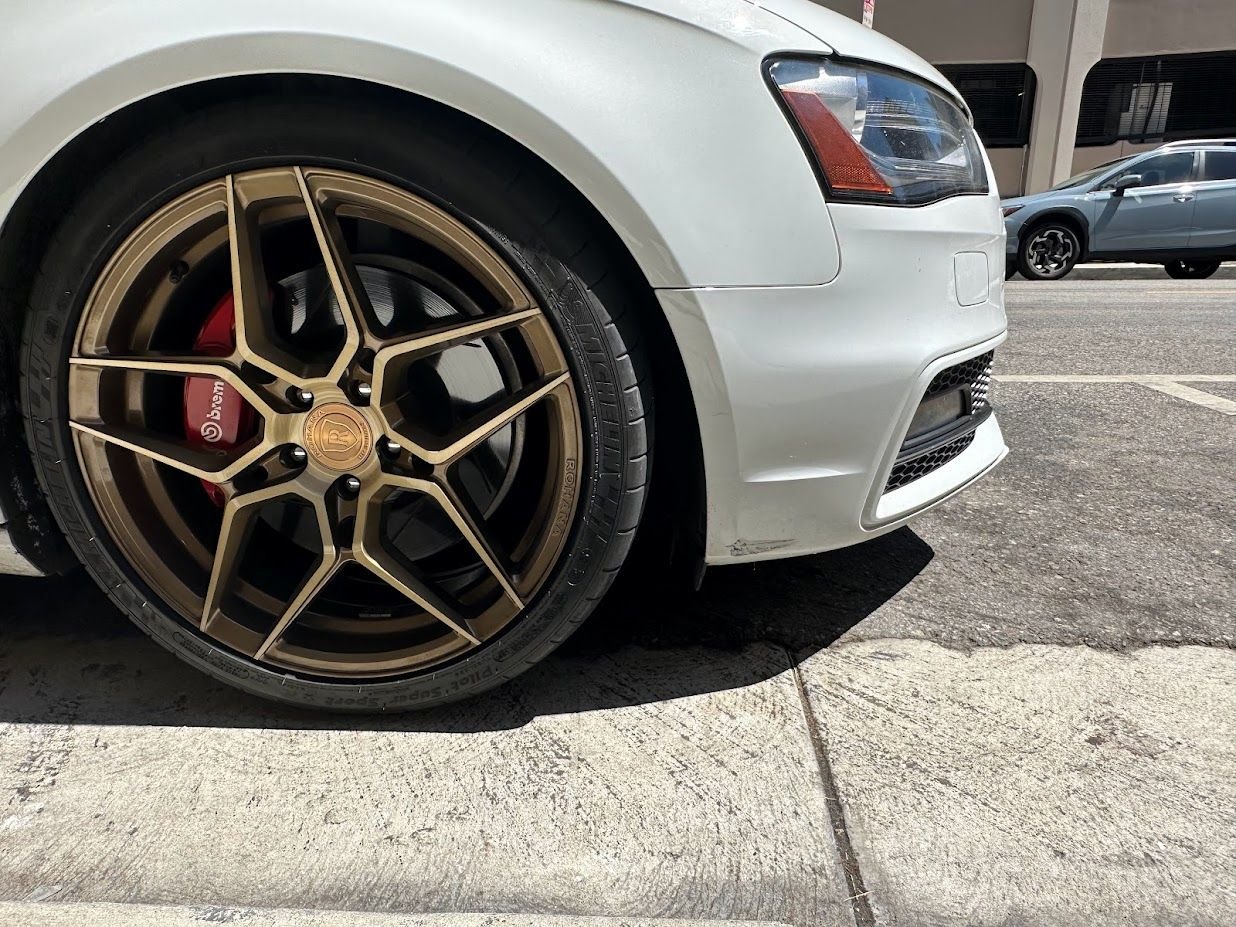 2014 Audi A4 B8.5 Ibis White 6speed manual. **NOT STREET LEGAL** $6000. ...