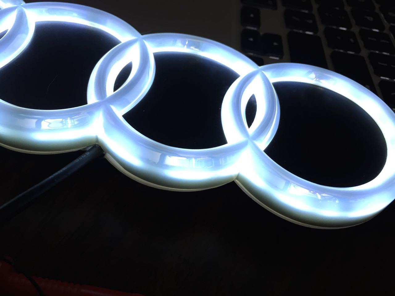 Light up Audi logo - AudiWorld Forums