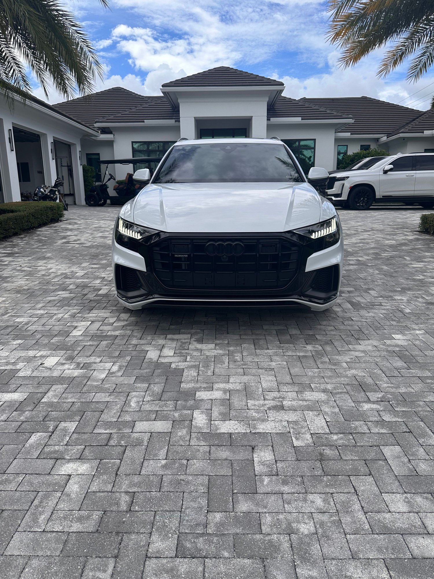 2022 MINT Q8 Prestige - S Line, Black Optics, fully loaded - AudiWorld ...