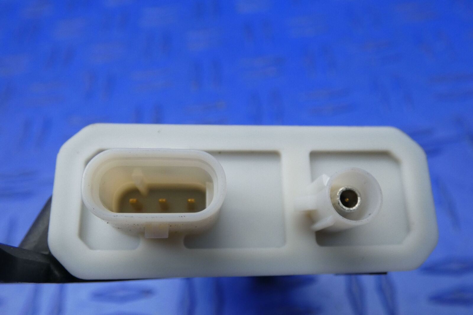 Seat occupied recognition sensor - AudiWorld Forums