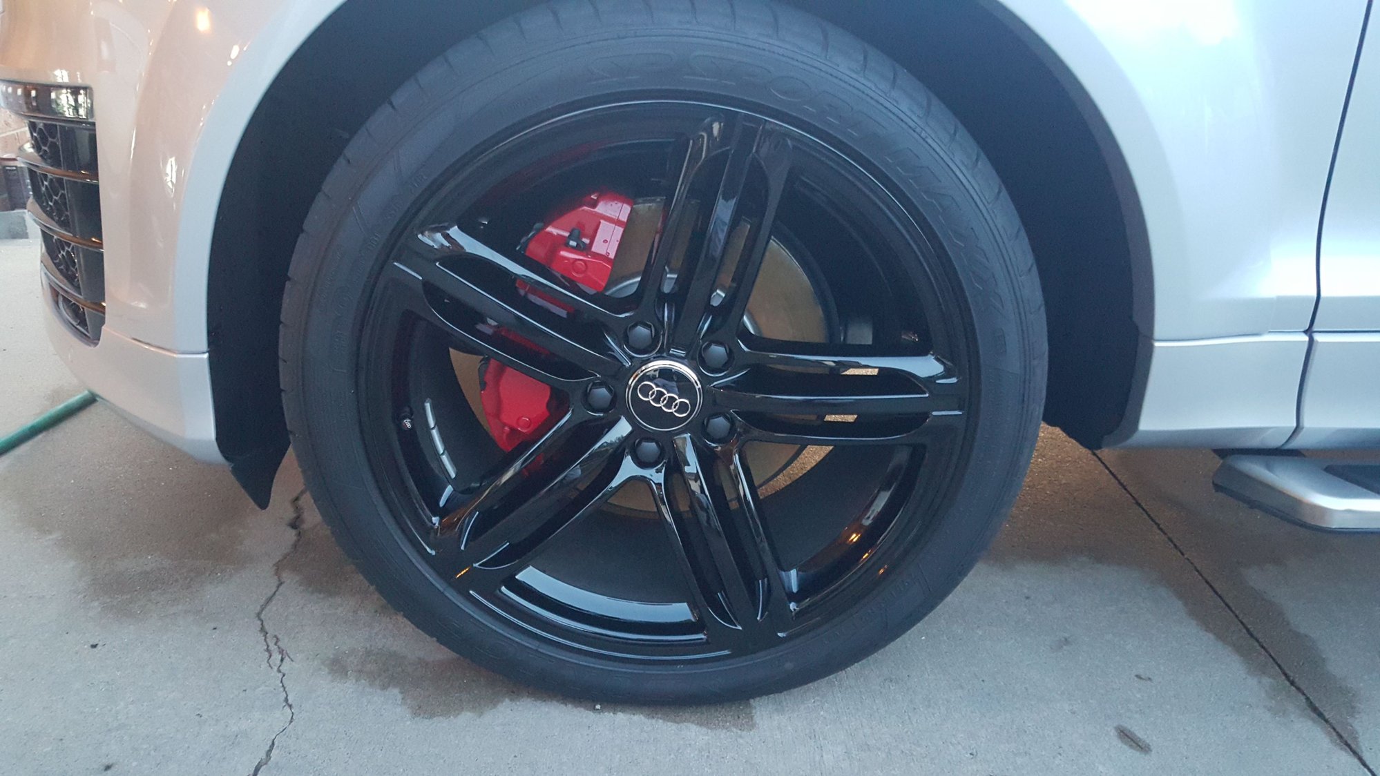 Audi Q7 21" Black S-Line Sport Edition Wheels w/ Dunlop SP Sport Max ...