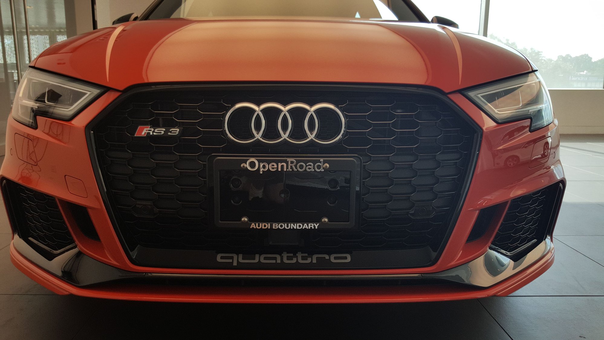 Anyone have high resolution pictures of Catalunya Red with the Black ...