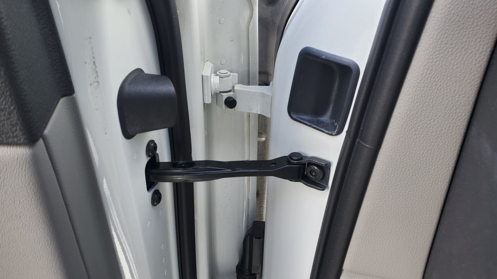 Part - door cover - AudiWorld Forums