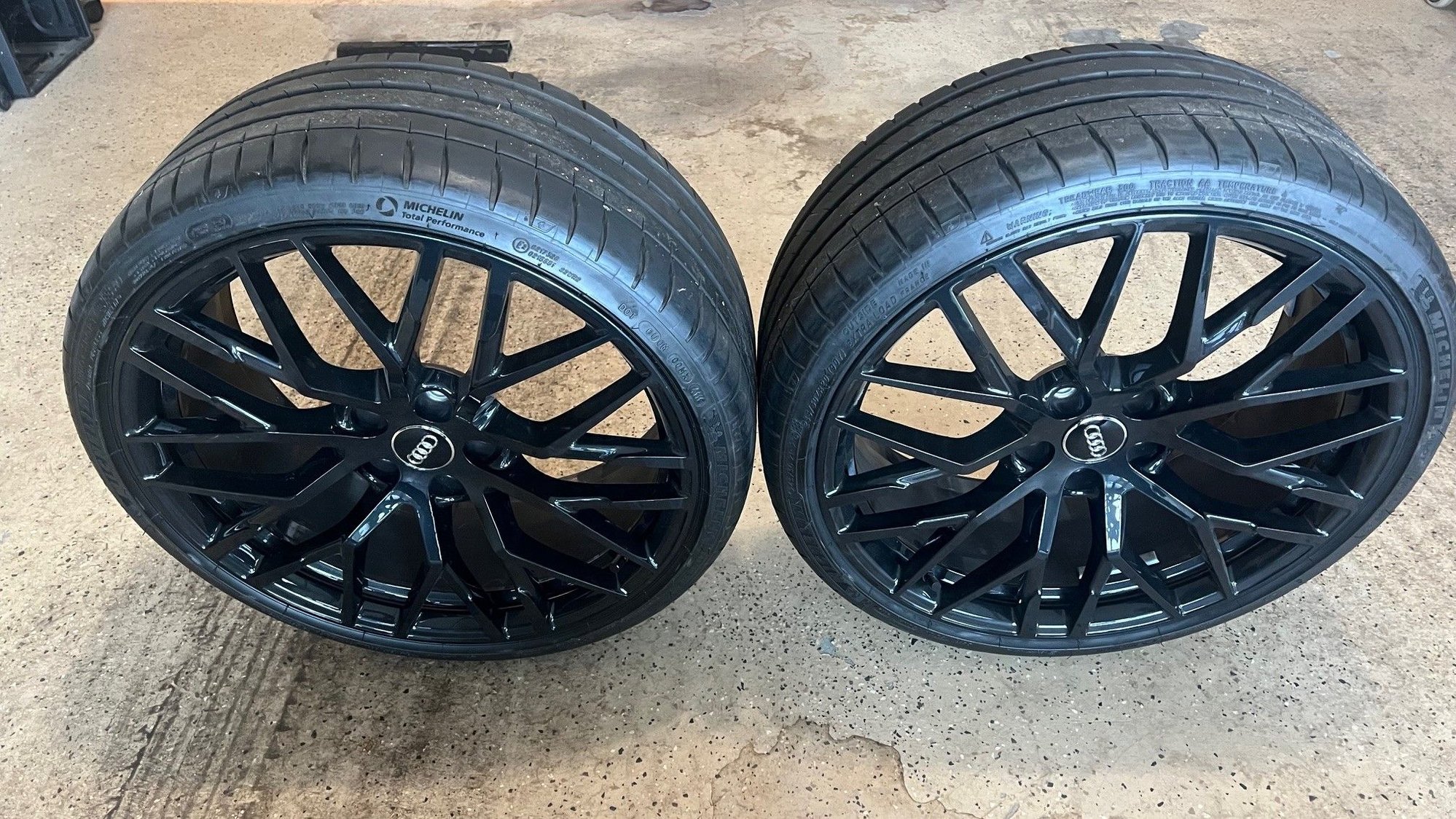 FS: R8 Gen 2 OEM 20 spoke black wheels and tires complete set ...