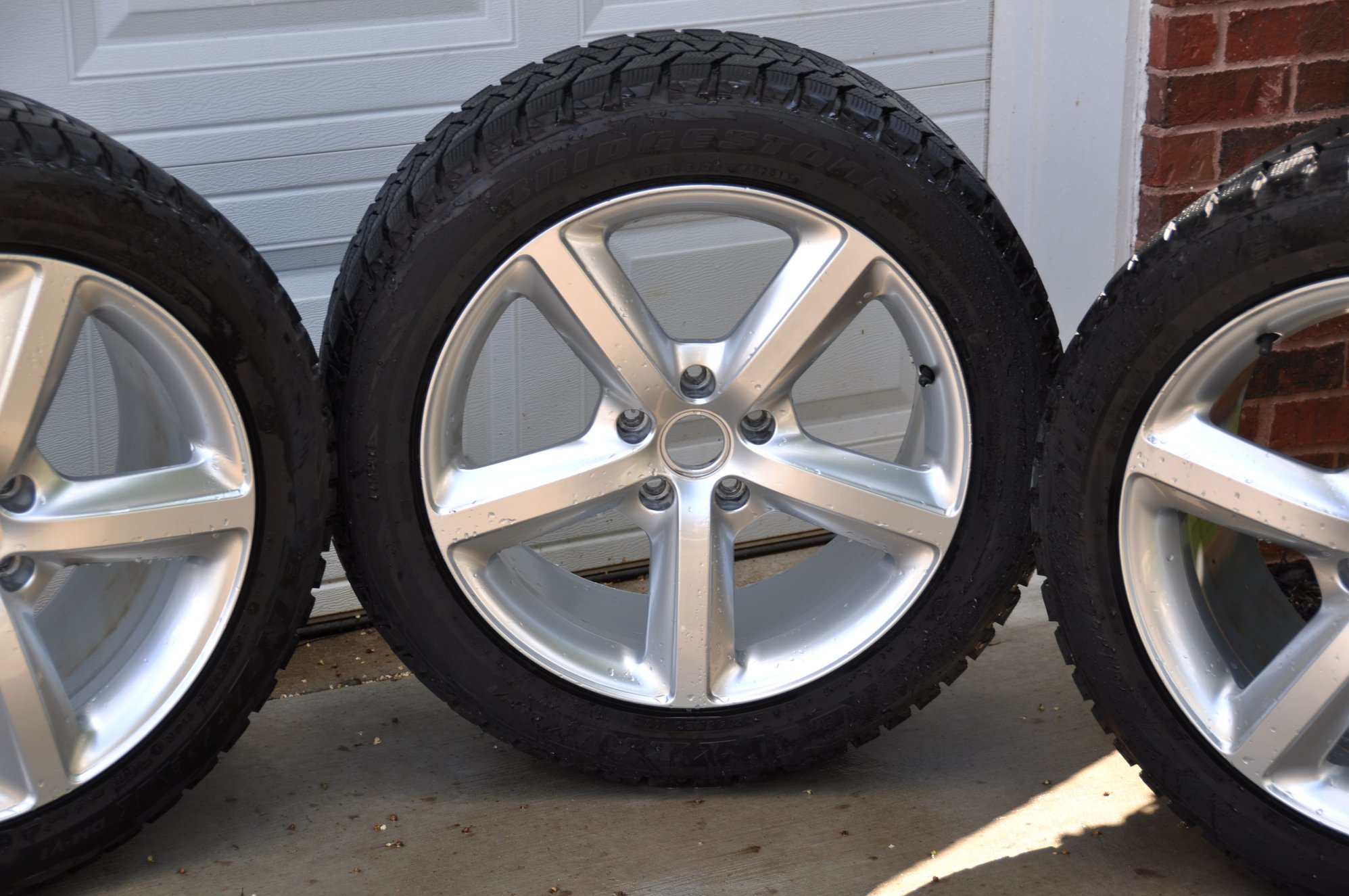 2012 Q7 20" OEM S-line wheels Blizzak Winter Tires ~3k mi - AudiWorld ...