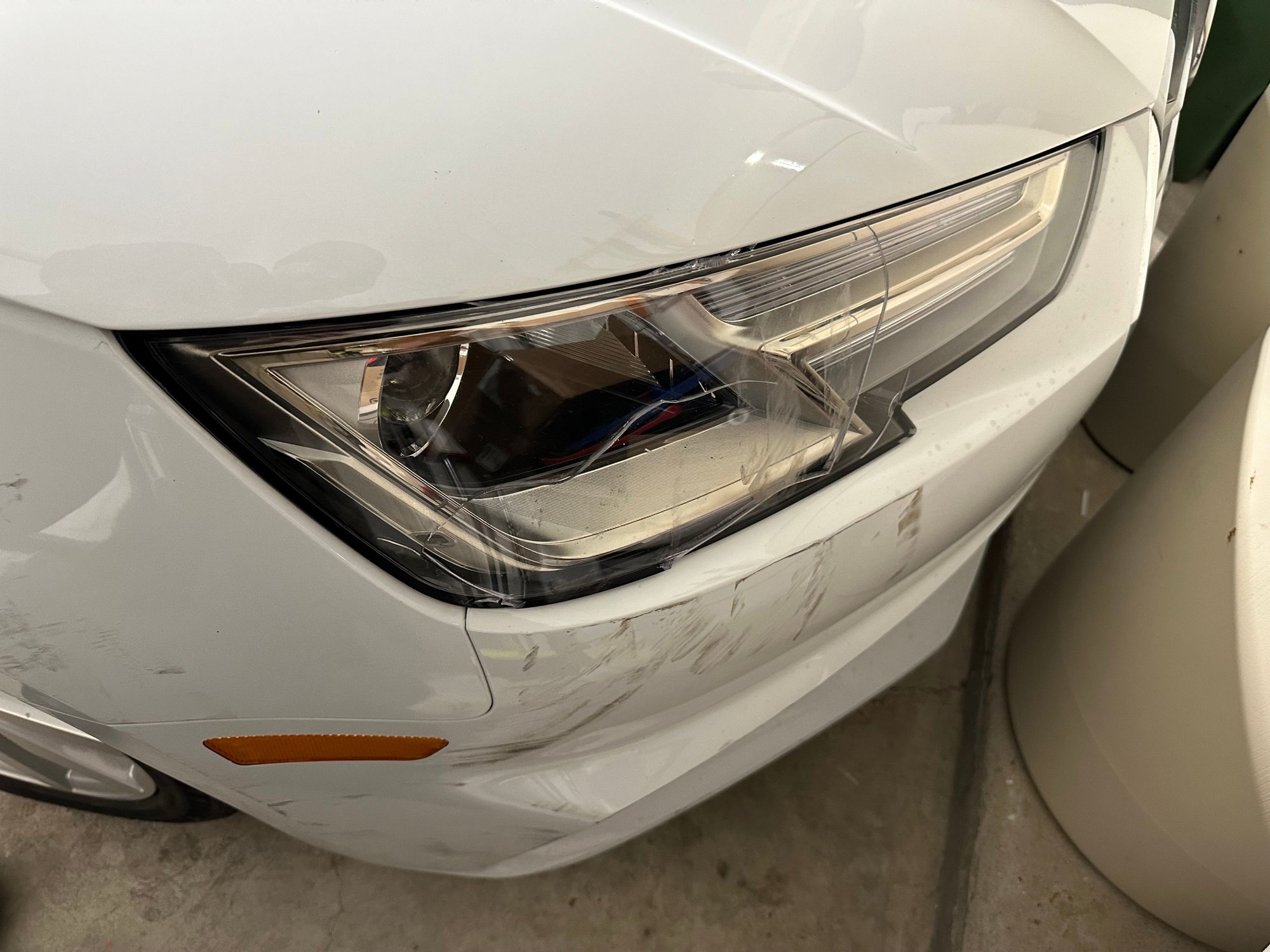 Broke headlight lens - AudiWorld Forums