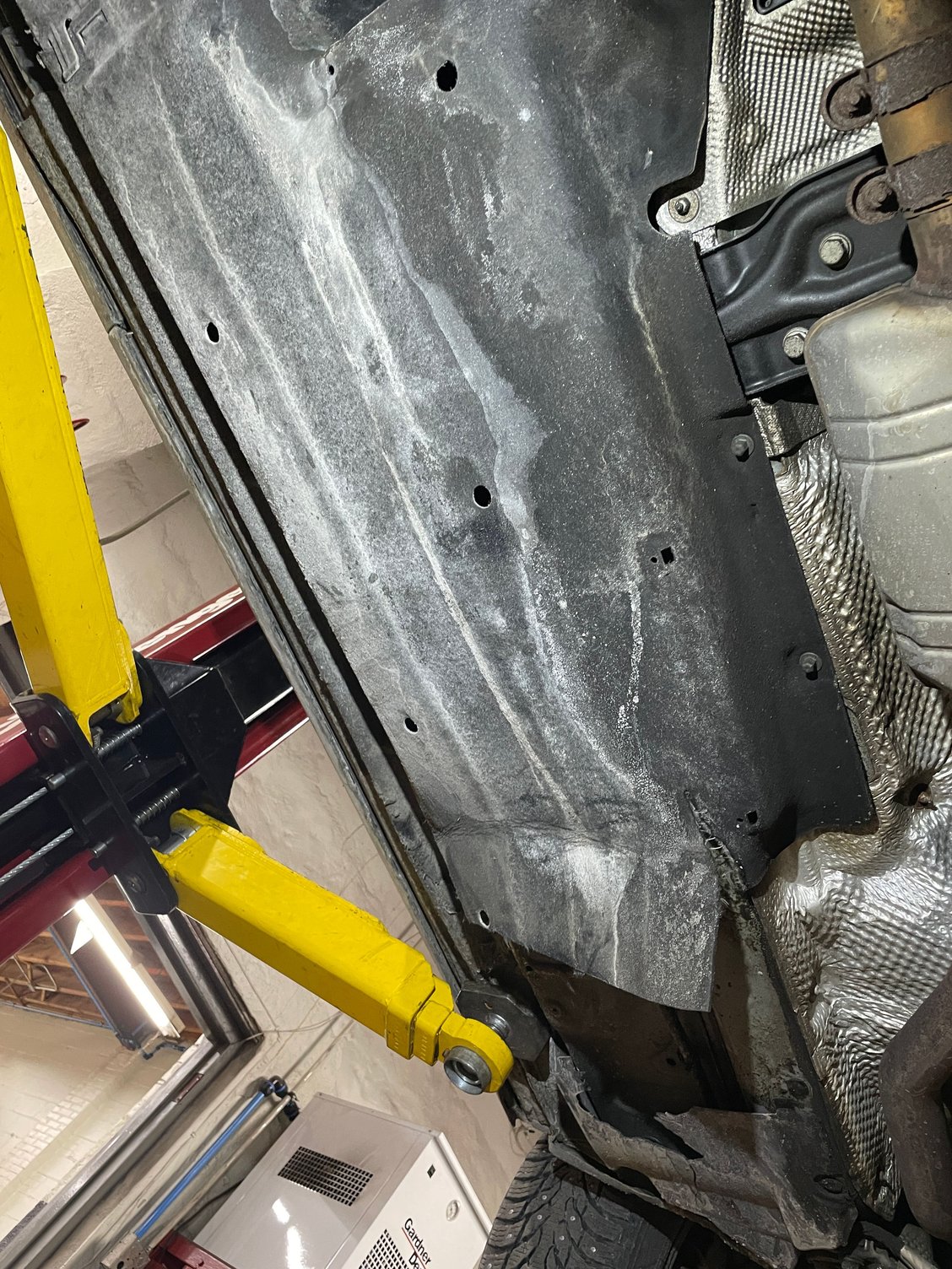 Splash Guards Damaged - AudiWorld Forums