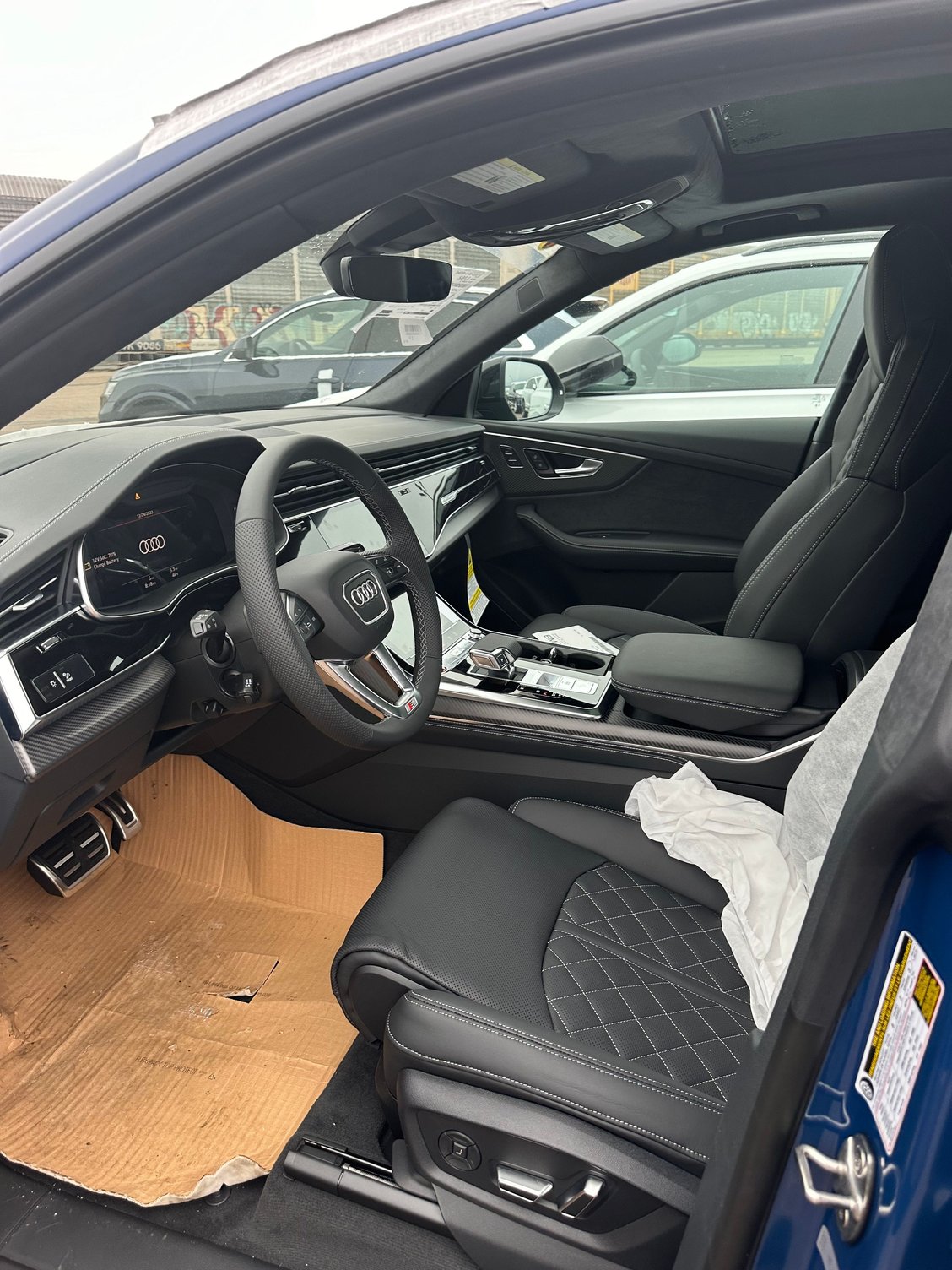 2024 Q8 Sq8 already at RI port - AudiWorld Forums