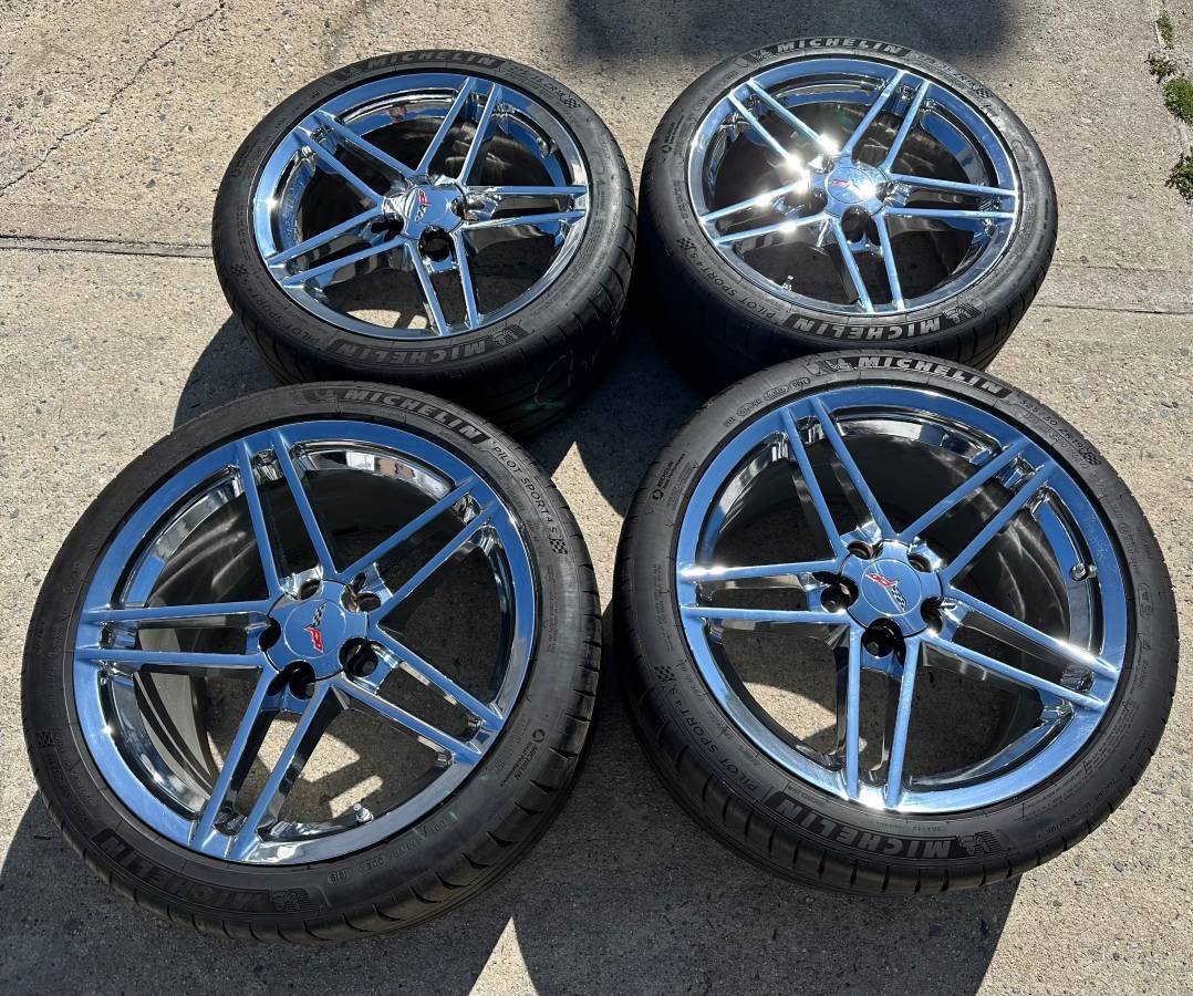 FS (For Sale) 2006-2013 Chevrolet Corvette Z06 Grand Sport C6 Wheels ...