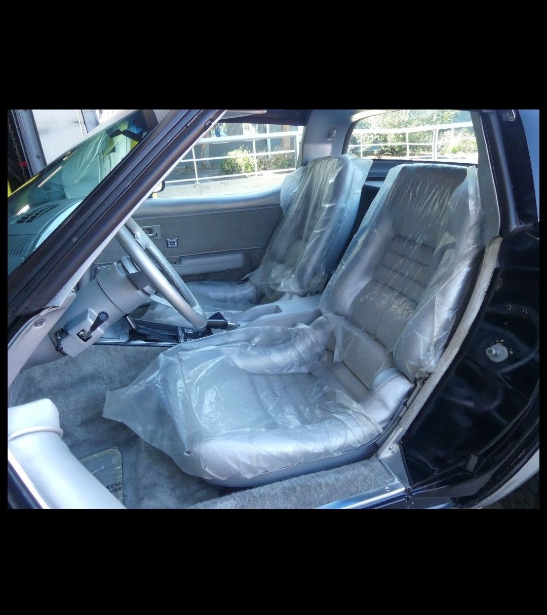 78 pace car clam shell seat vs 80-82 seats - CorvetteForum - Chevrolet ...