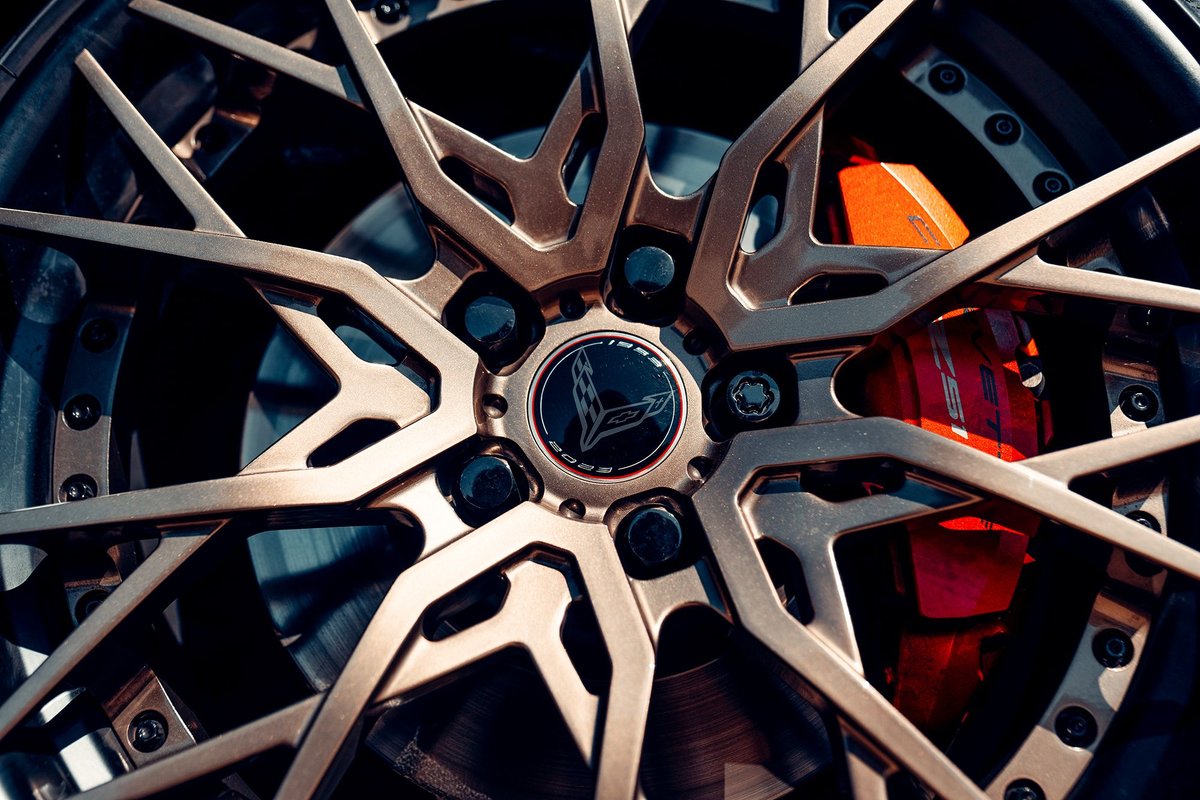 Wrapped Corvette C8 on Forgedlite DC20 2pc Forged Wheels Photoshoot ...