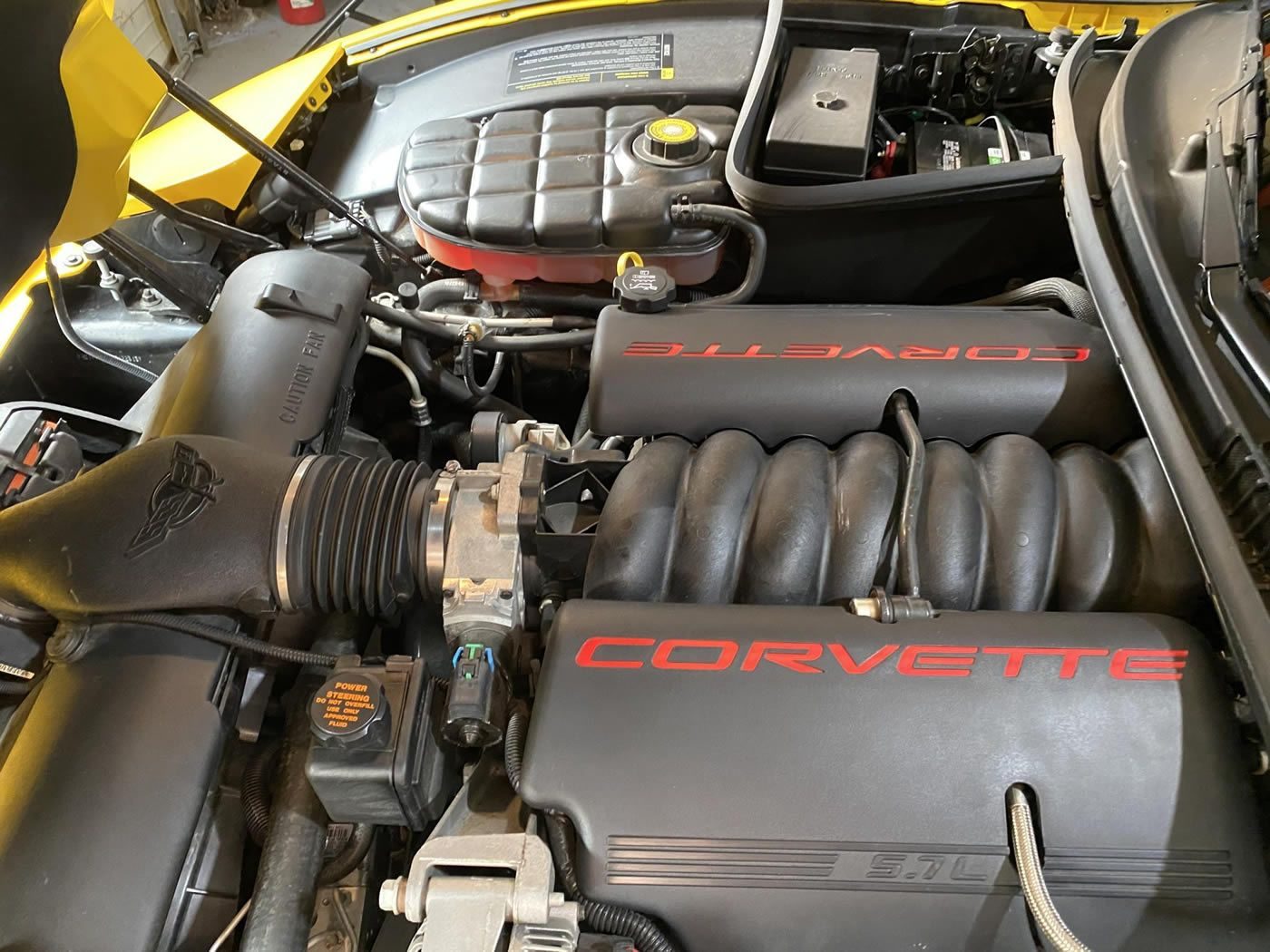 Ok, I now need some help, . . Battery compartment and HUD ...