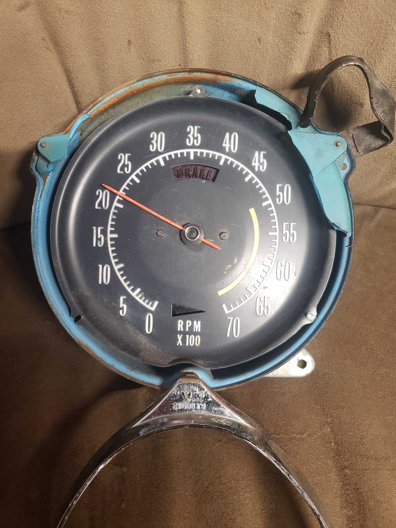 FS (For Sale) 1969-71 Speedo, Tach and Center Console Gauges ...