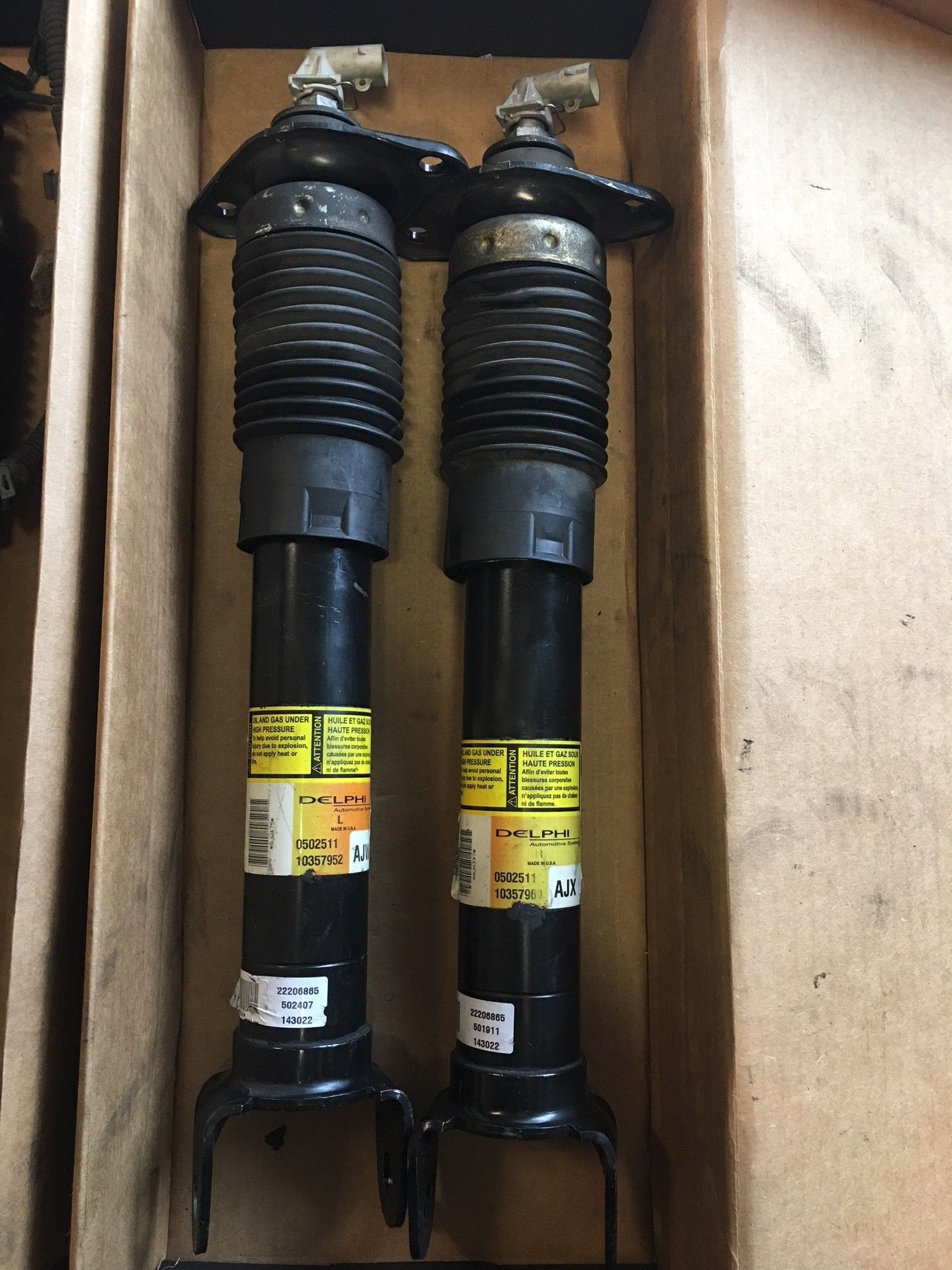 FS (For Sale) 2005-C6 Corvette OEM Factory F55 Magnetic Selective Ride ...