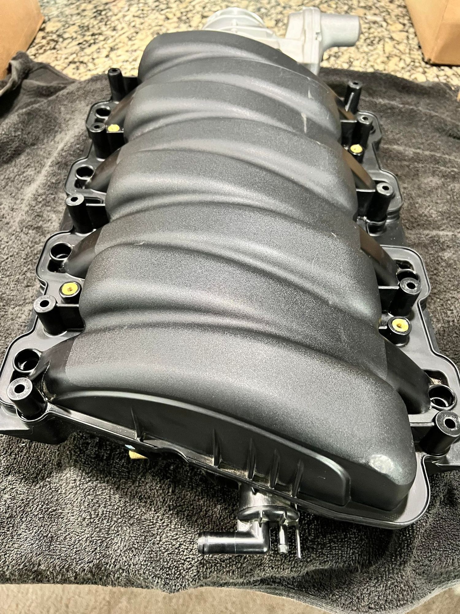 FS (For Sale) OEM LS7 Intake Manifold, TB, Injectors - CorvetteForum ...