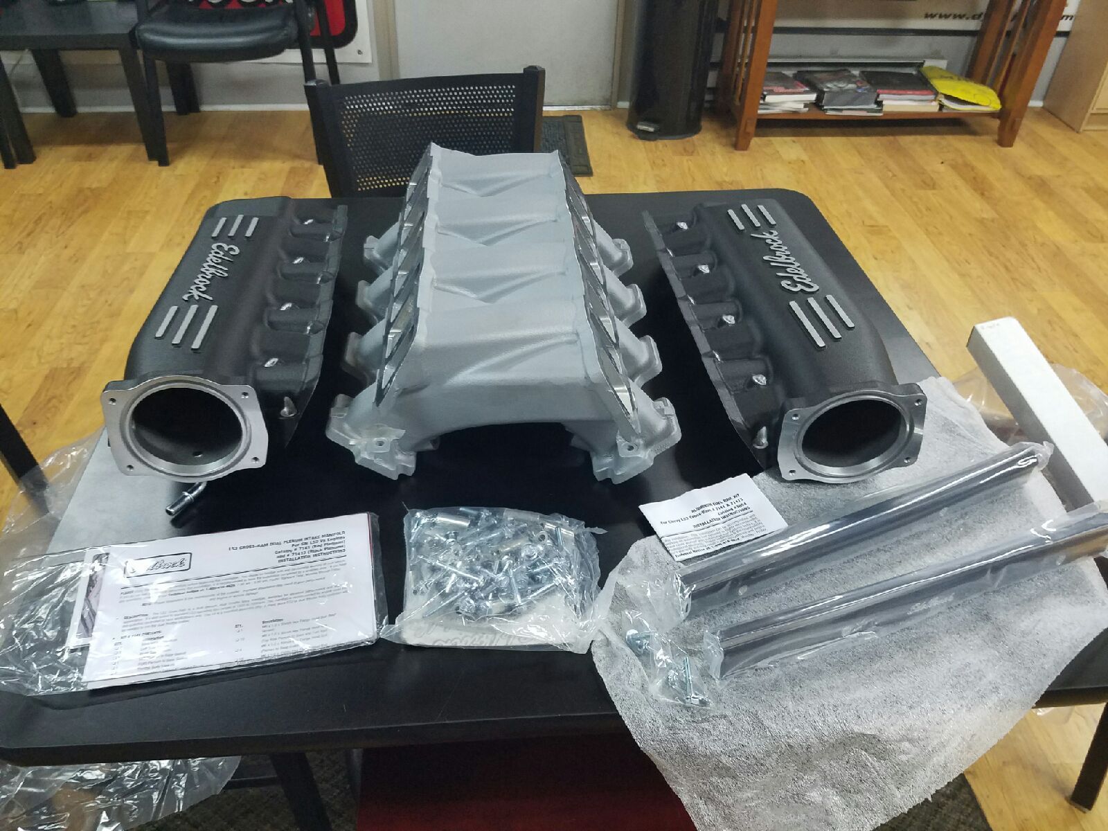 Edelbrock LS3 Cross-Ram Intake Manifold - CorvetteForum - Chevrolet ...