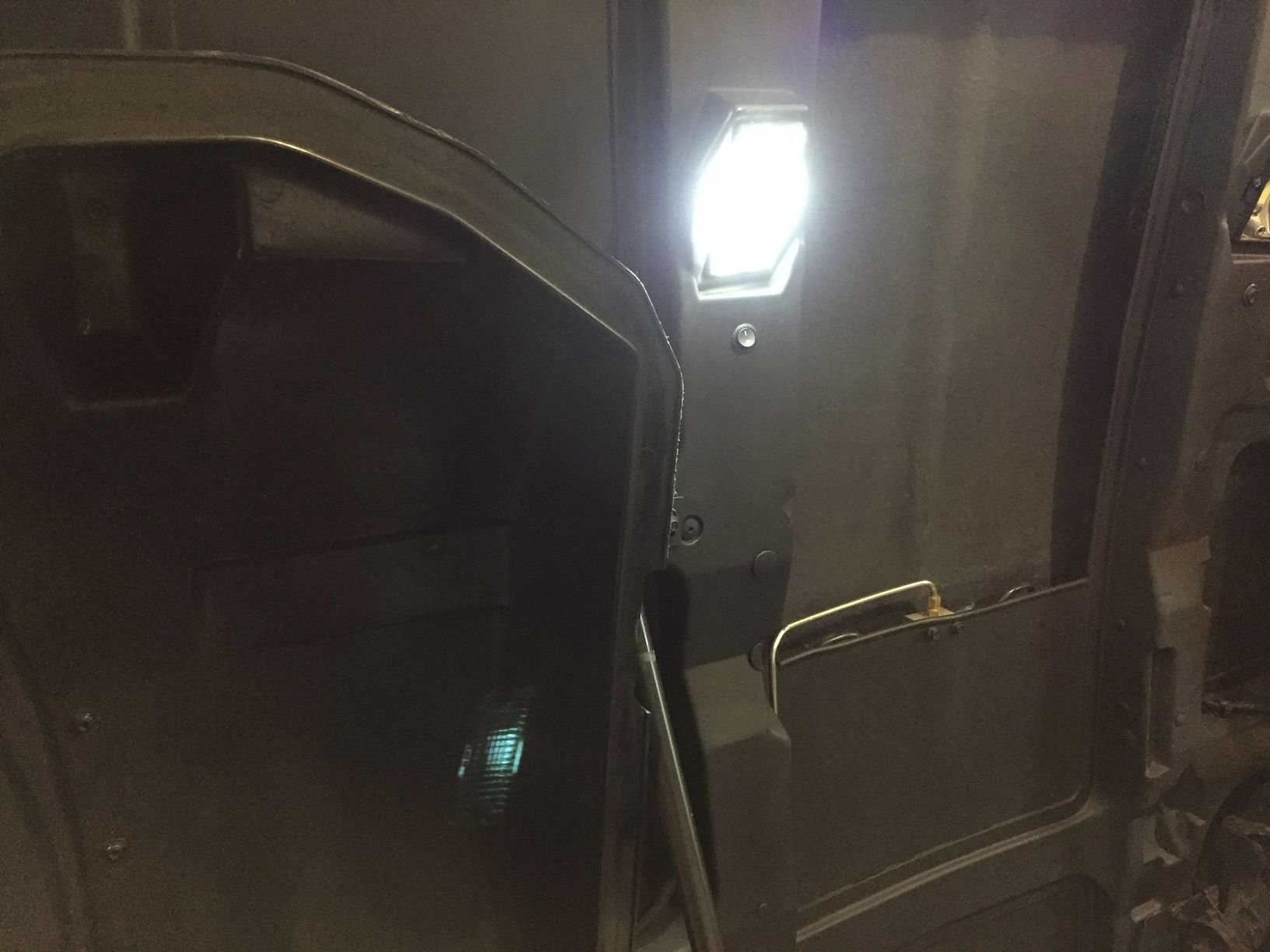 Under Hood Light Cutoff Switch - CorvetteForum - Chevrolet Corvette ...