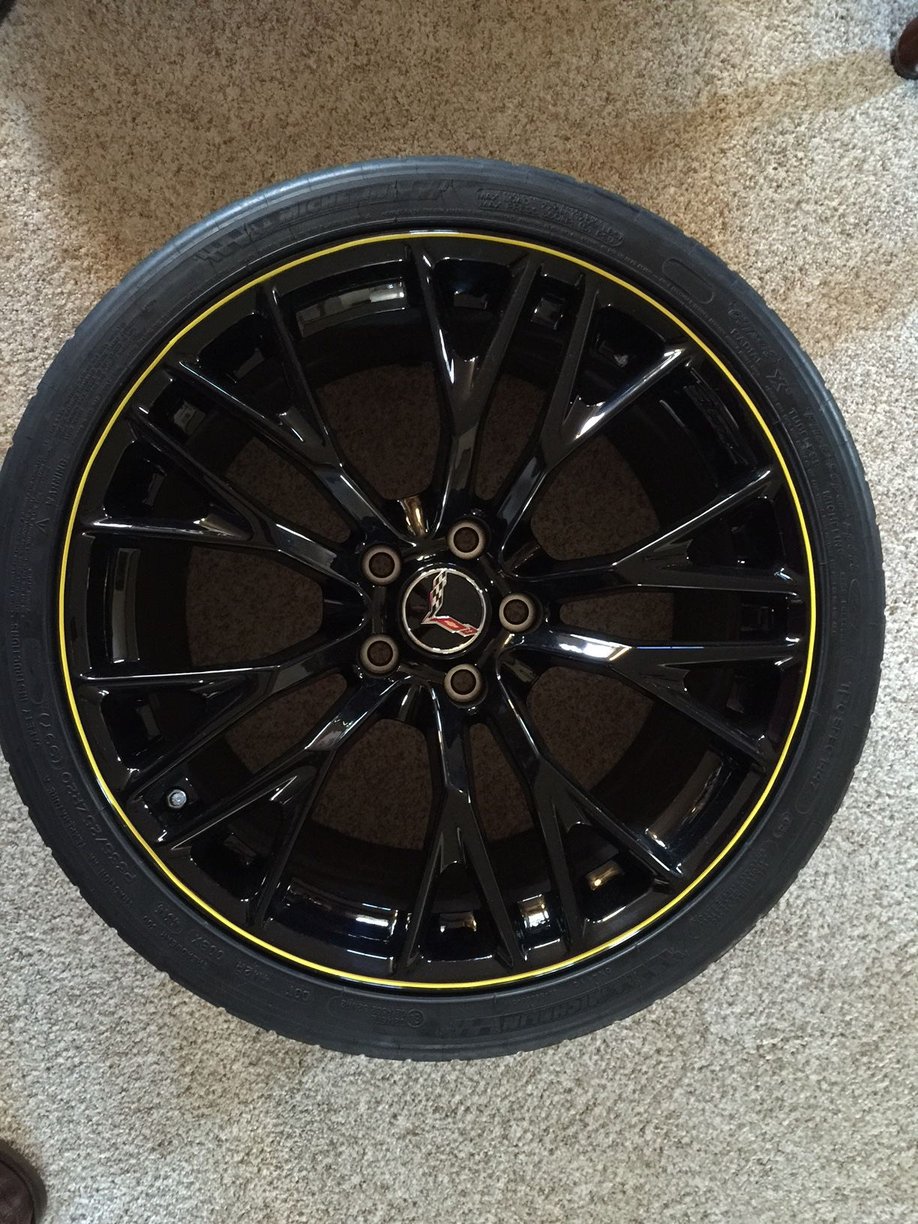 OEM Wheels with Pinstripe Pictures - Something Different - Your ...