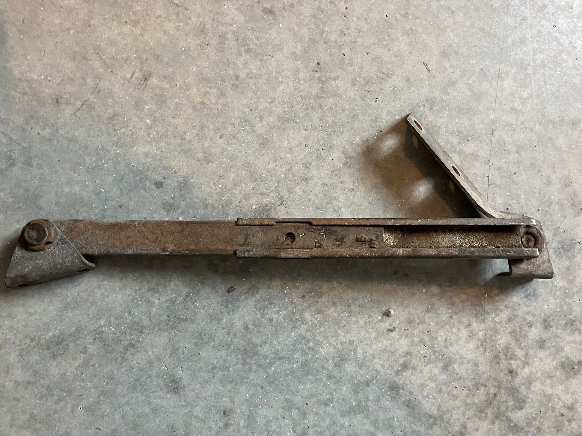 FS (For Sale) 69 - 71 Hood support - CorvetteForum - Chevrolet Corvette ...