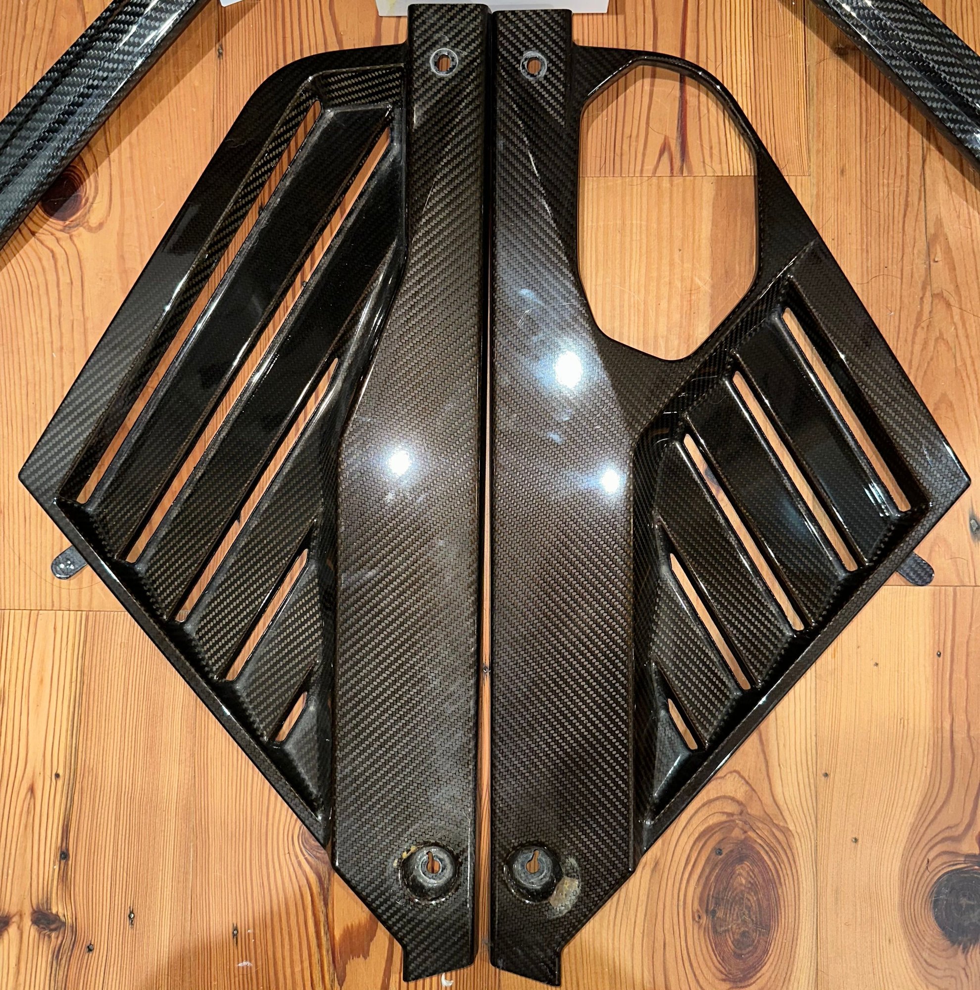 FS (For Sale) C8 Carbon Fiber Parts + Soler Throttle Controller ...