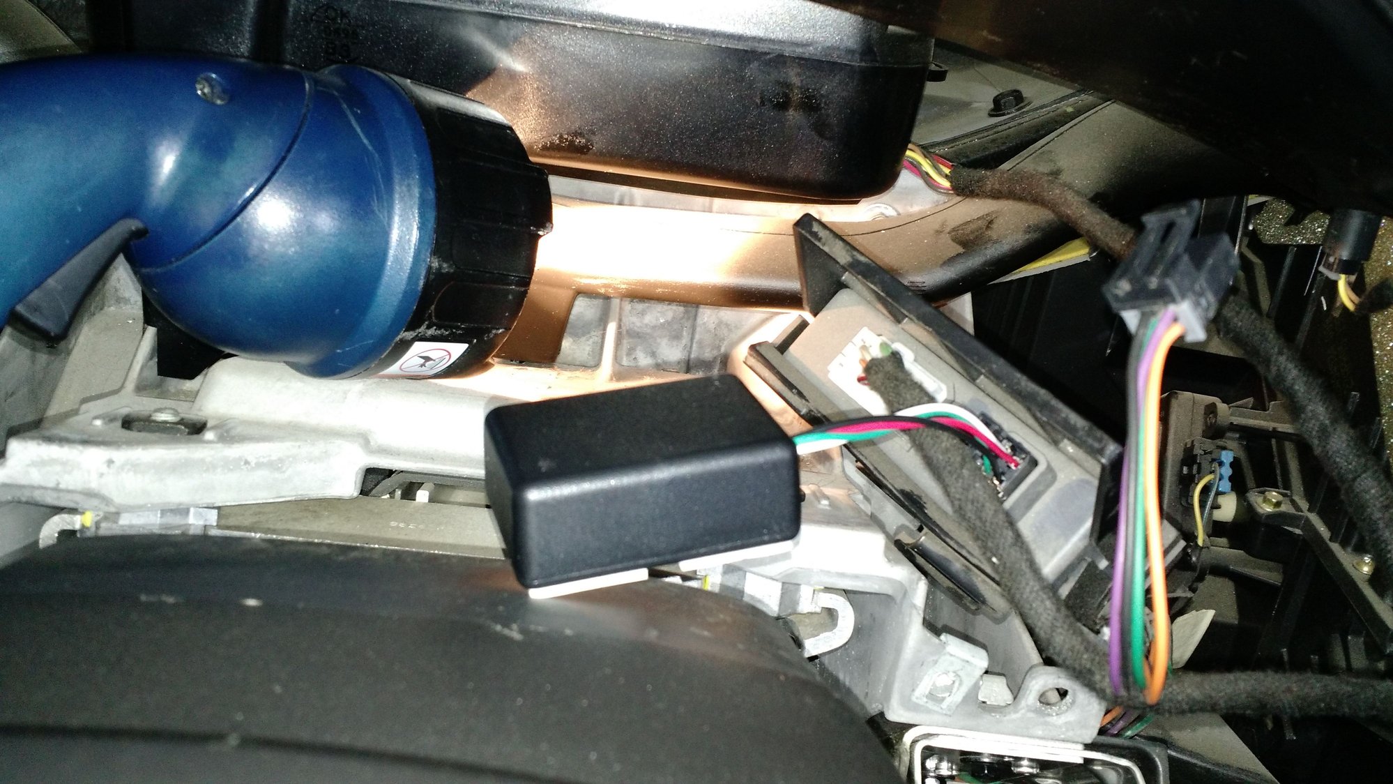 "Service Column Lock" What is the best solution of 4 ideas and why ...