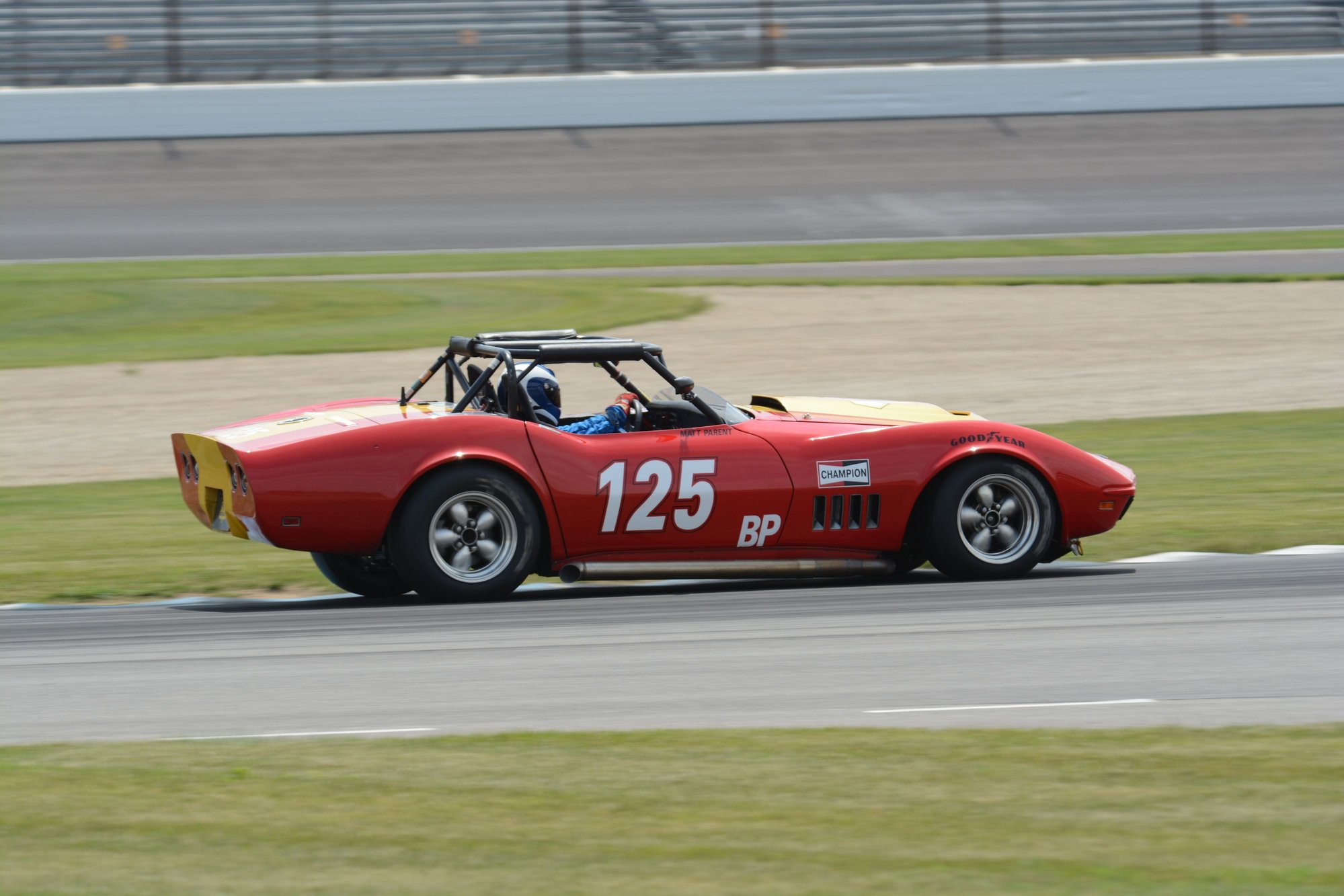 Pictures from the SVRA Indy vintage races - CorvetteForum - Chevrolet ...