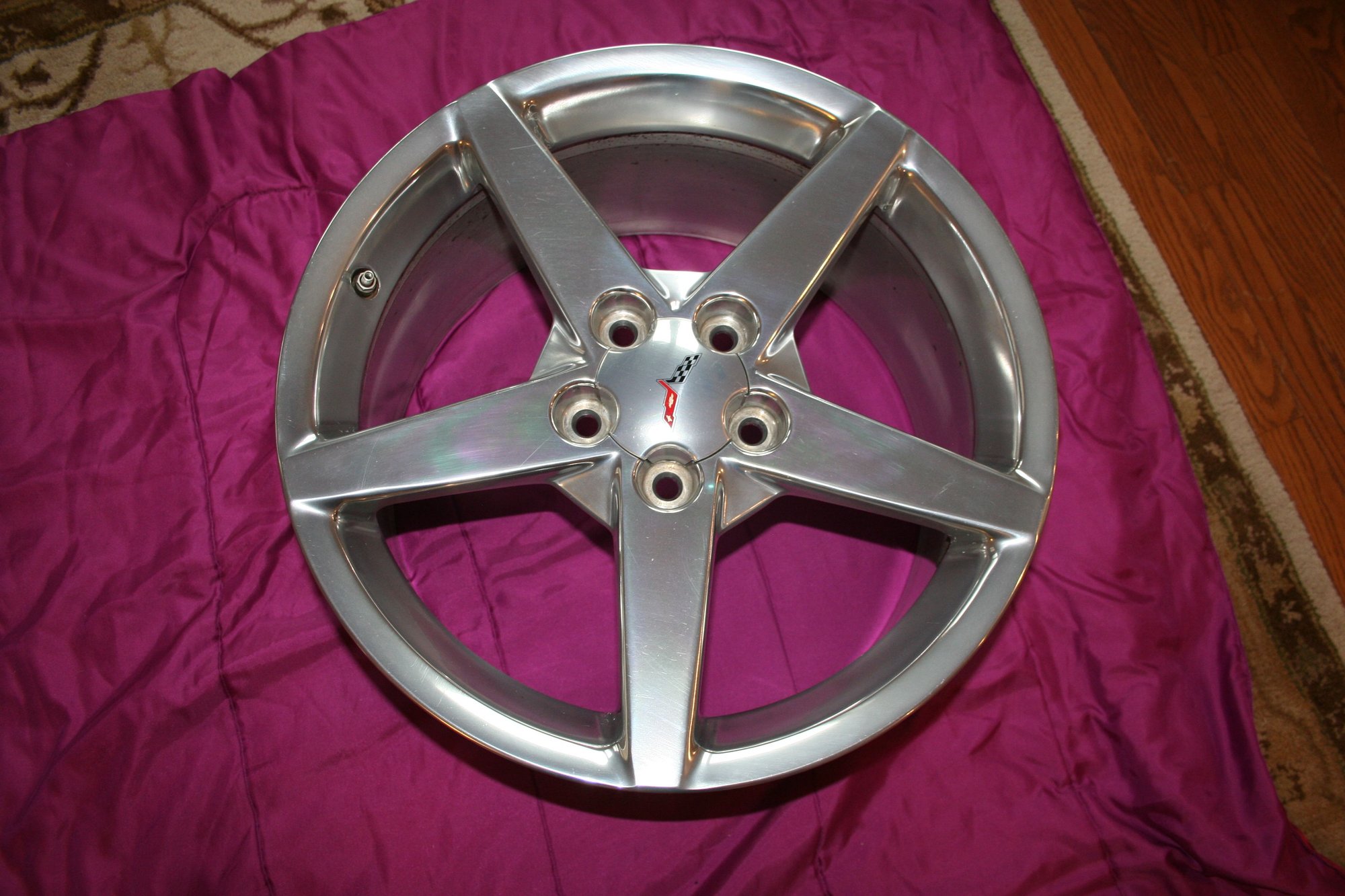 FS (For Sale) C6 OEM wheels - CorvetteForum - Chevrolet Corvette Forum ...