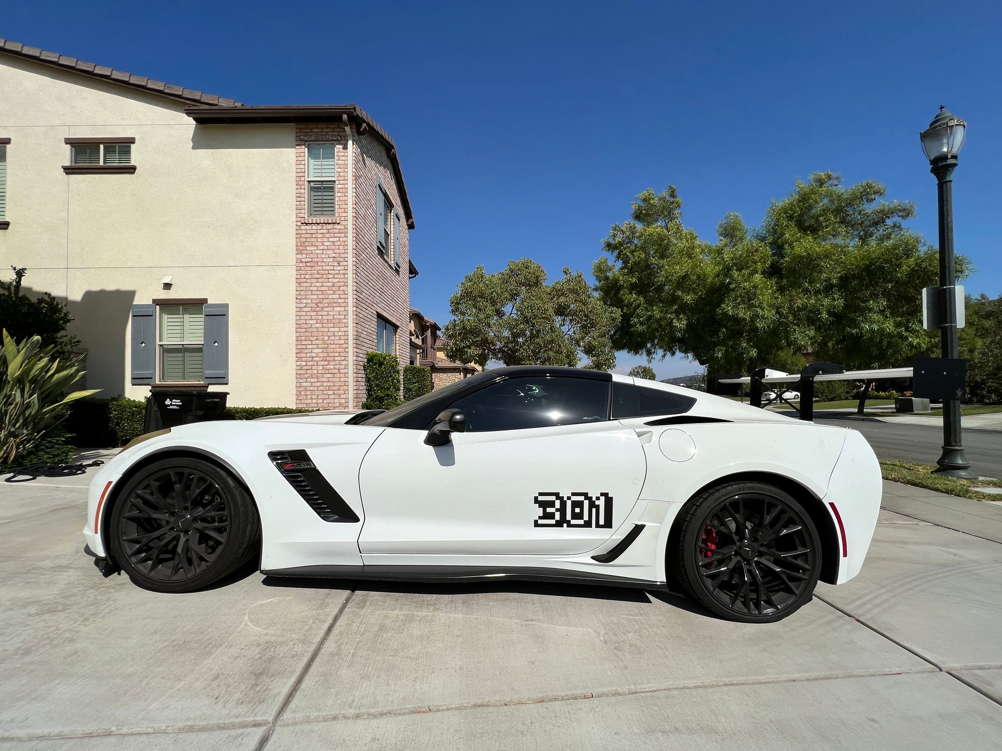 FS (For Sale) Corvette c7 Big Wing Chassis Mount - CorvetteForum ...