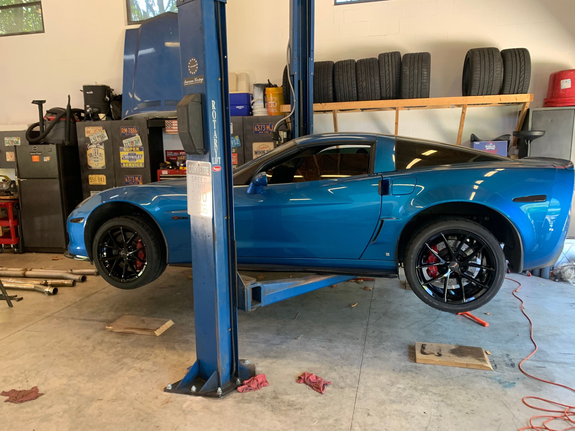 Finally got my lift in - CorvetteForum - Chevrolet Corvette Forum ...