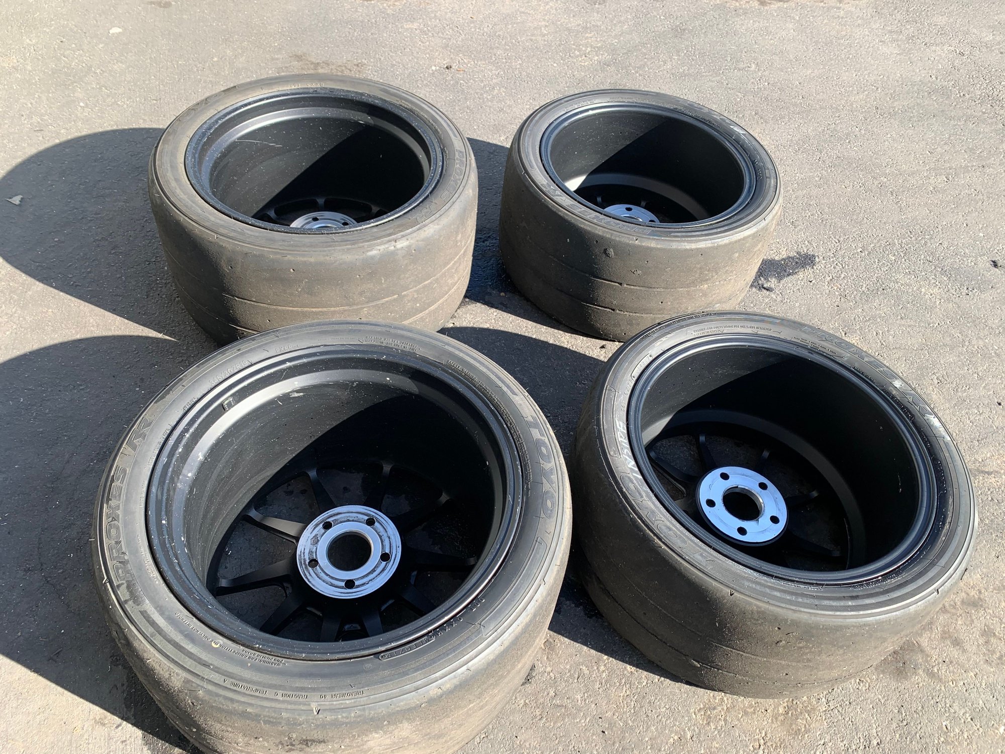 FS (For Sale) CCW TS10 18”/19” wheels with Toyo RR’s for C6/C7 GS/Z06 ...