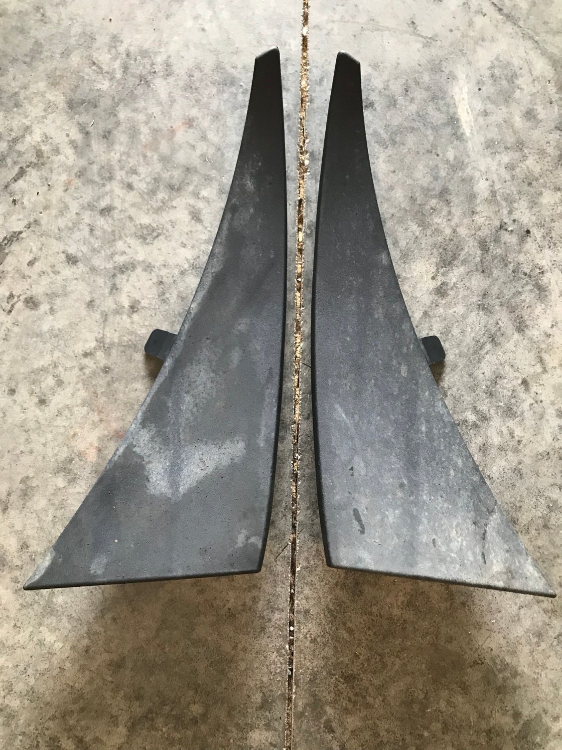 FS (For Sale) OEM front rock guards - CorvetteForum - Chevrolet ...