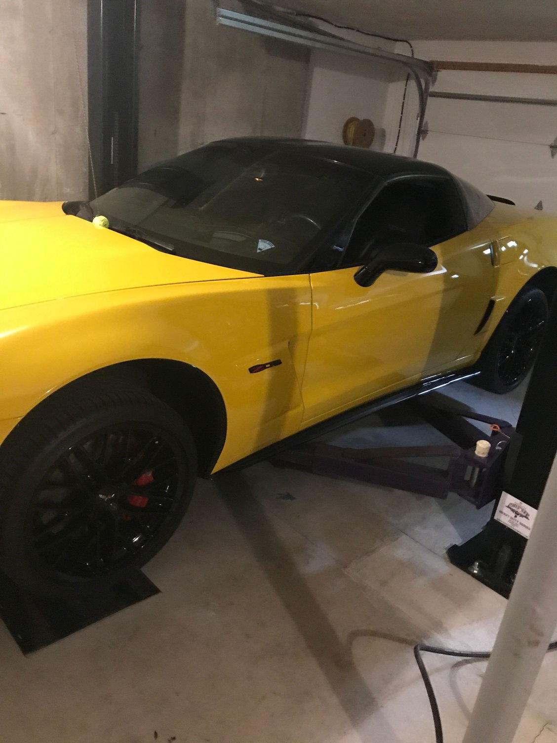 FS (For Sale) 2006 velocity yellow zo6 - CorvetteForum - Chevrolet ...