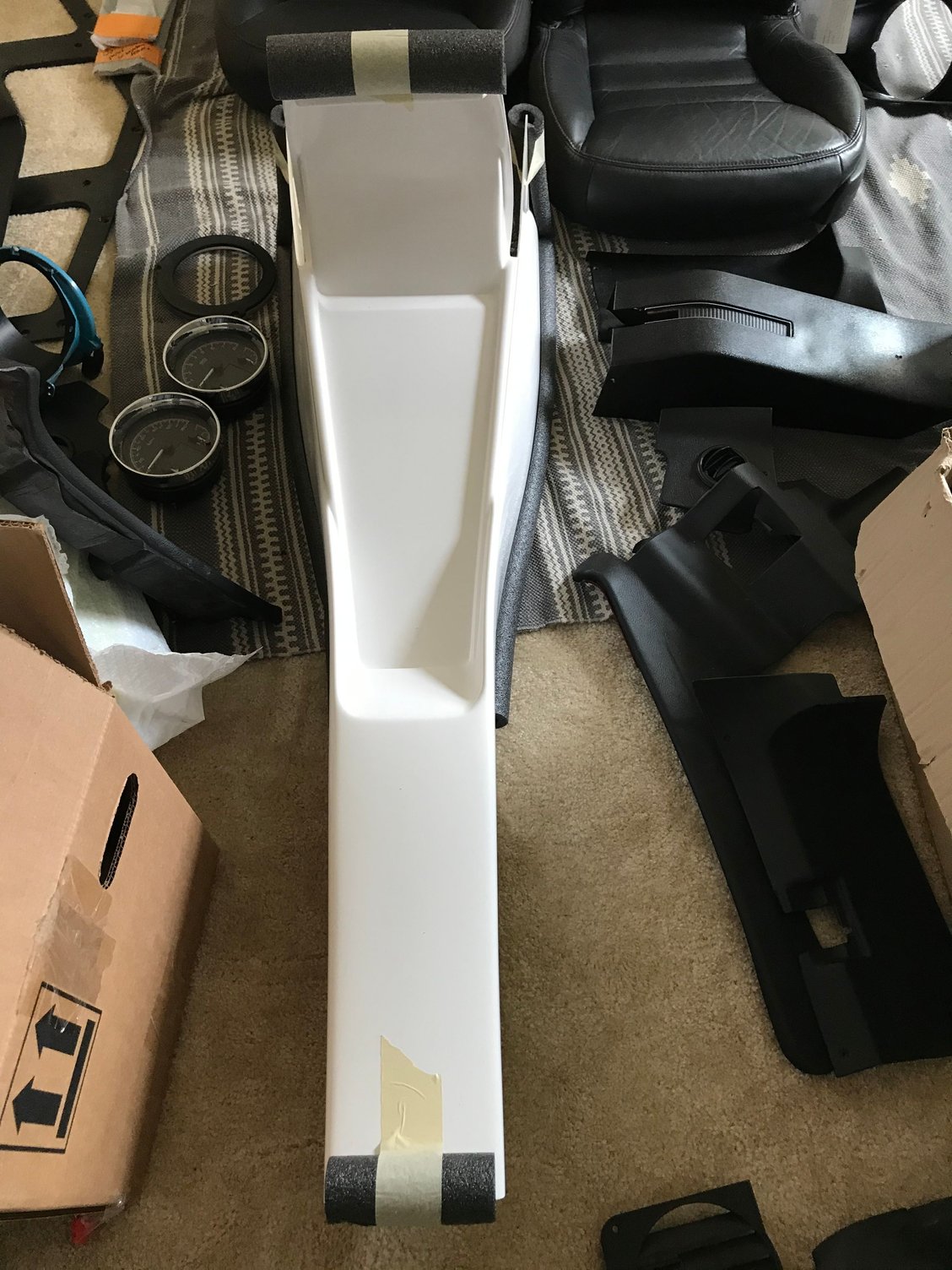 FS (For Sale) Modern classics interior custom C3 center console ...