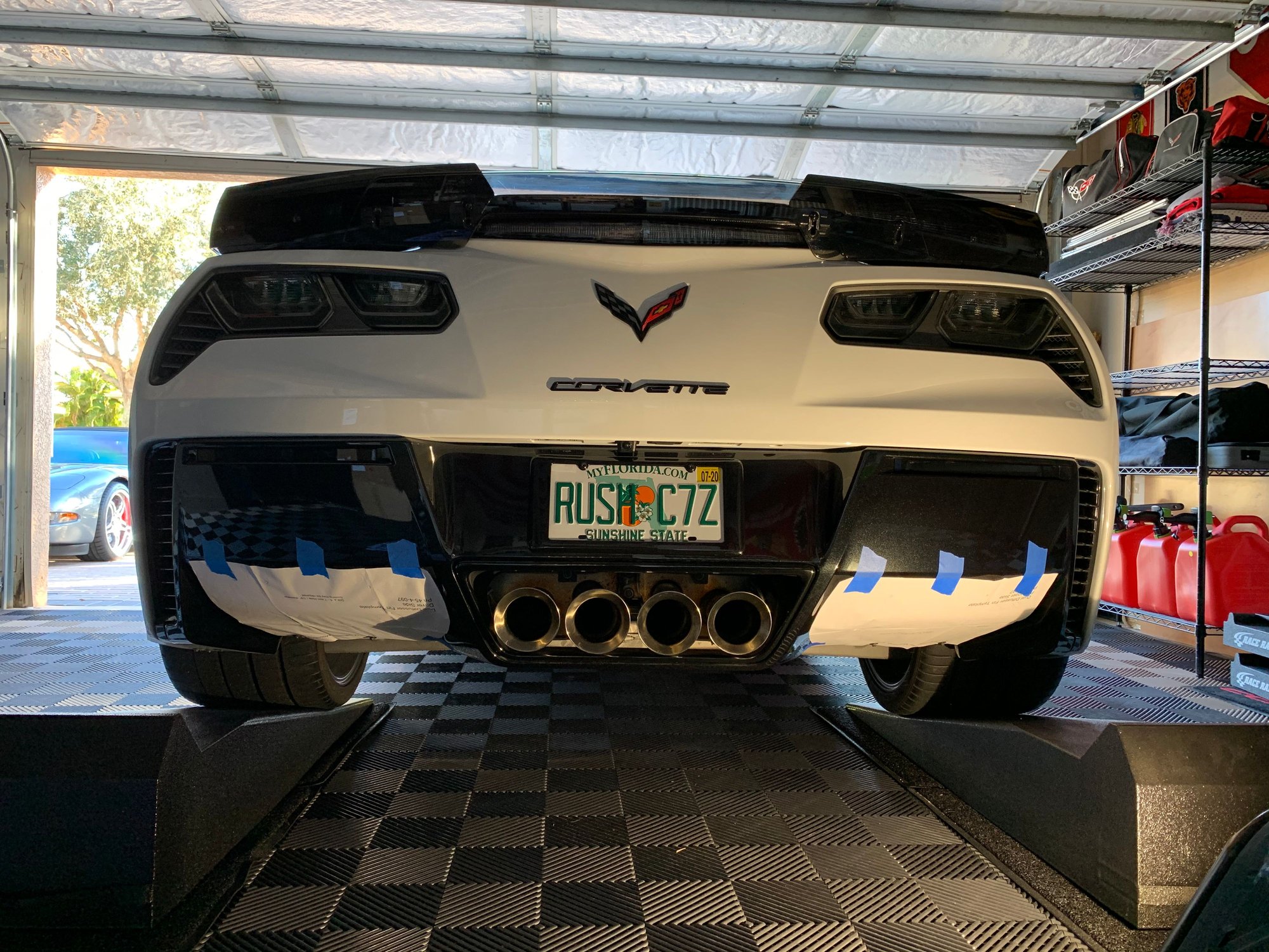 Rear diffuser fins - CorvetteForum - Chevrolet Corvette Forum Discussion