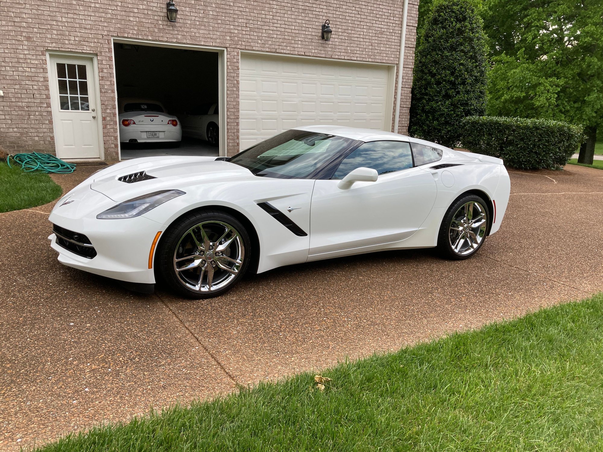 2017 C7 Stingray with 1008 miles ?? - CorvetteForum - Chevrolet ...
