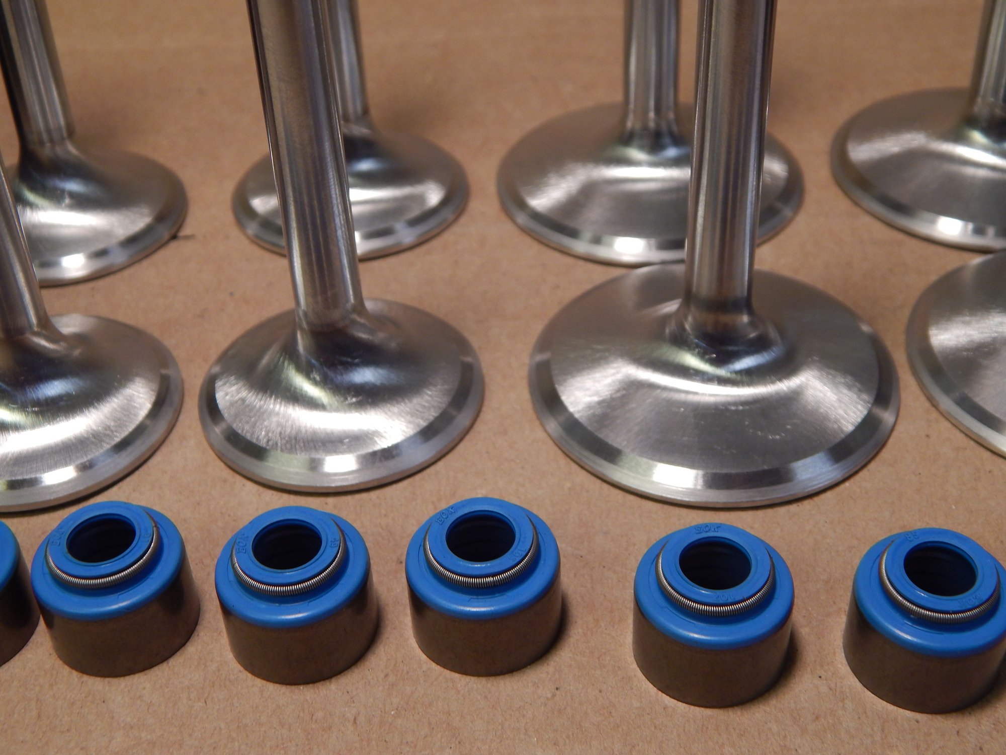 FS (For Sale) 1969 SB Chevy 186 heads, 9203 Q-Jet, intake package ...