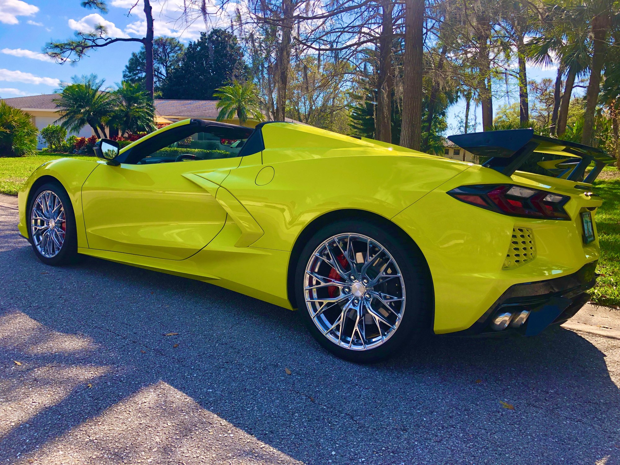 Official Accelerate Yellow Metallic Color Thread - Page 20 ...