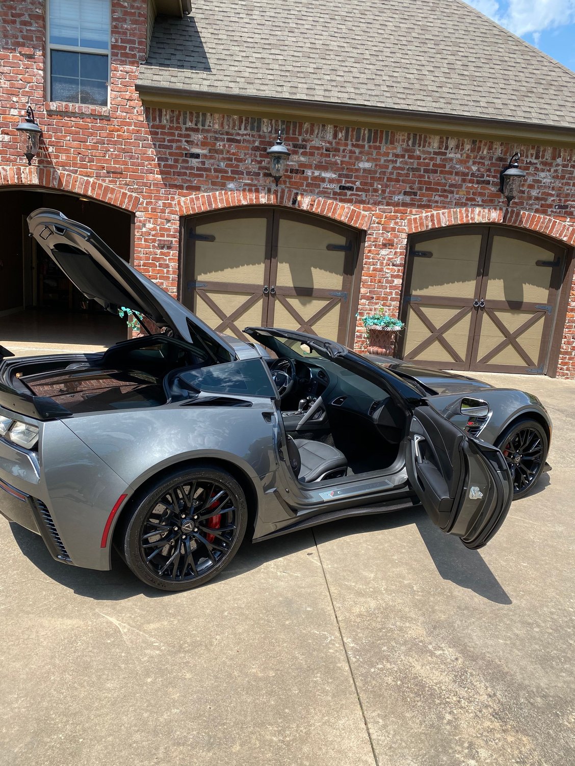 FS (For Sale) 2016 C7 Z06 3LZ 9k miles with Z07 package - CorvetteForum ...