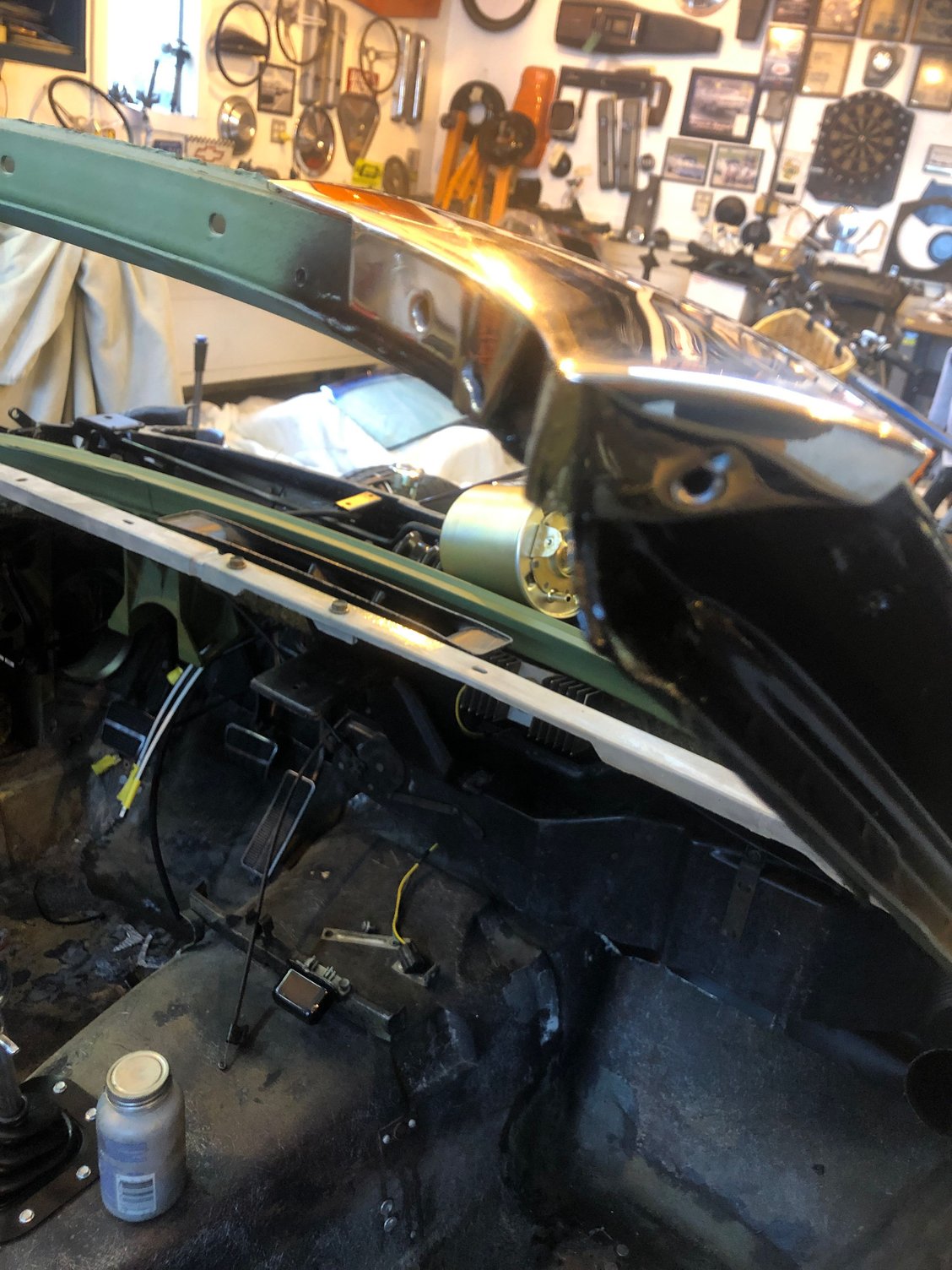 C3 windshield install? - CorvetteForum - Chevrolet Corvette Forum ...