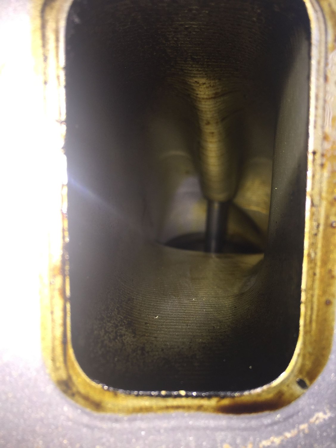 Z06 Oil in intake and intake runners - CorvetteForum - Chevrolet ...