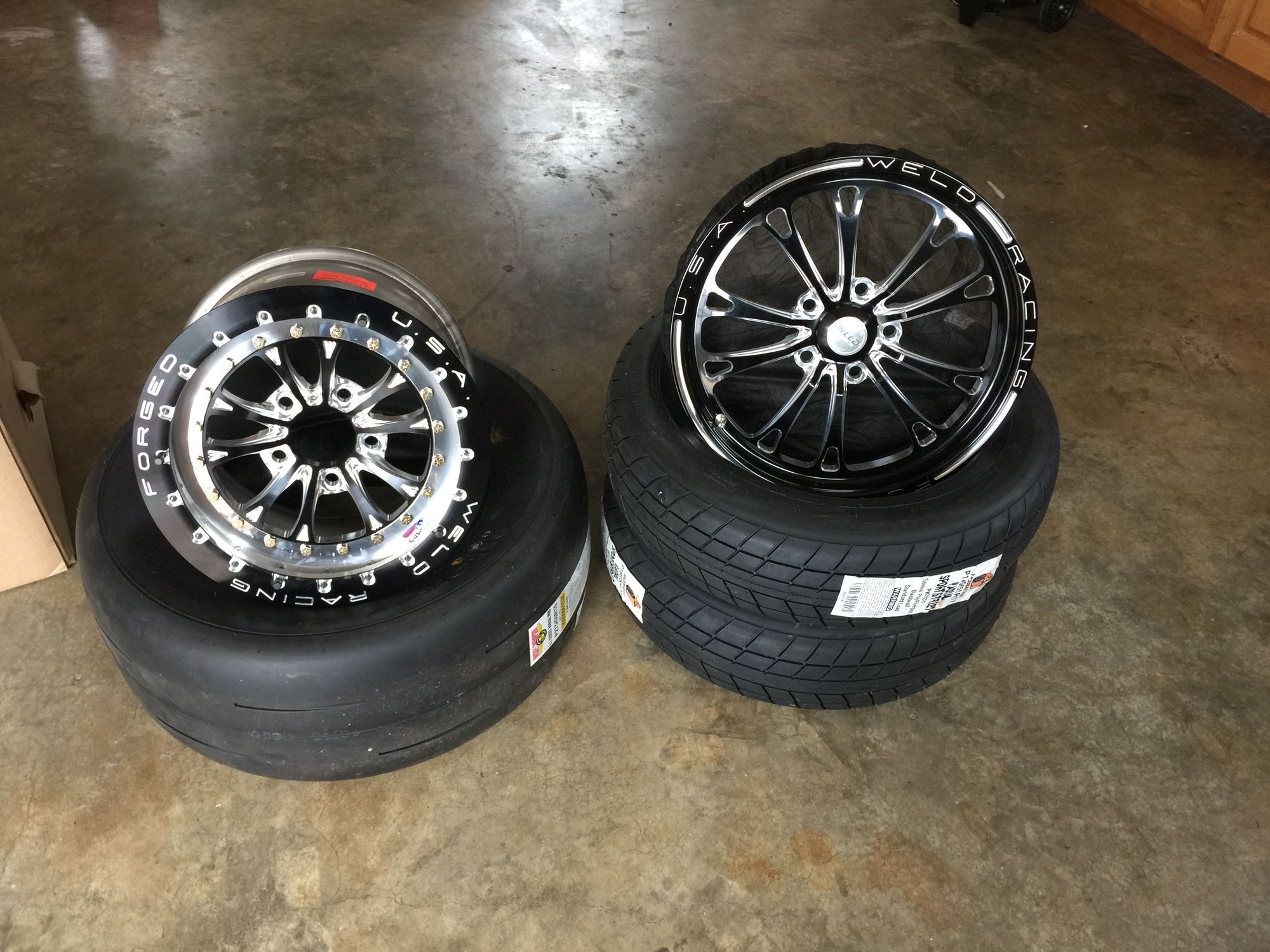 New Beadlocked weld v series wheels- et pro/mh fronts alum lug nuts ...