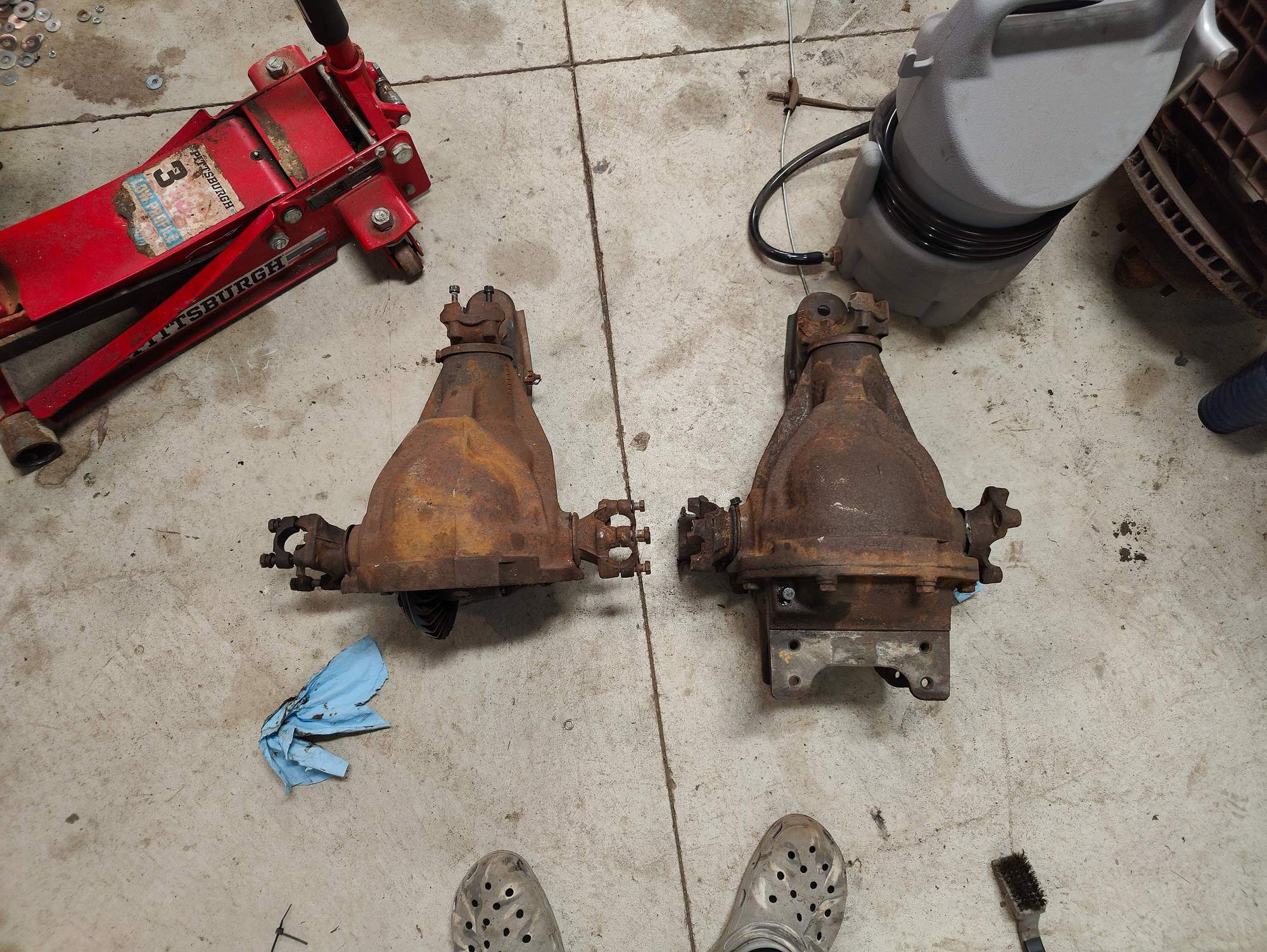 Decoding rear ends and a murder mystery. - CorvetteForum - Chevrolet ...